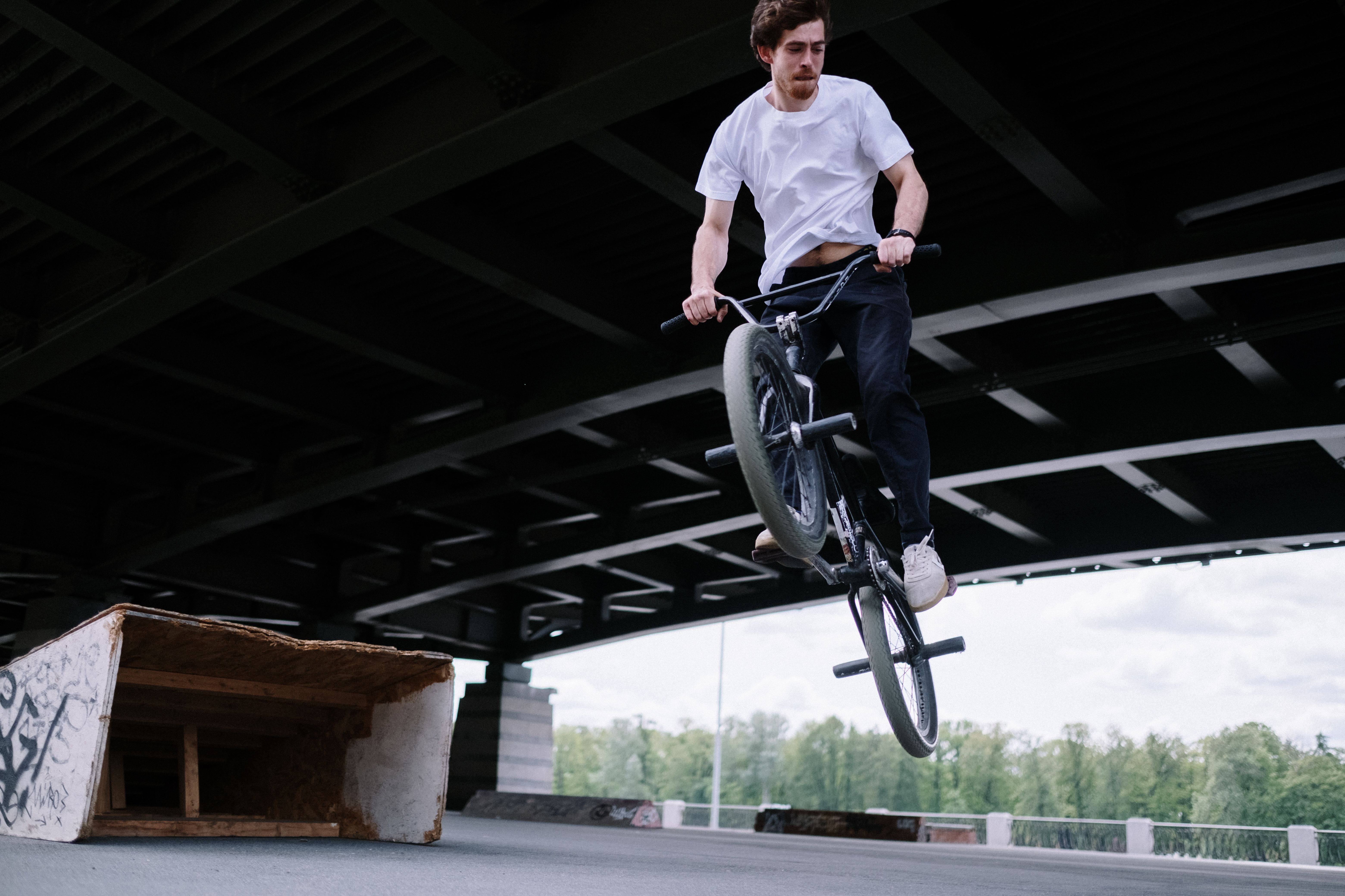 Riding Bike Photos, Download The BEST Free Riding Bike Stock Photos ...