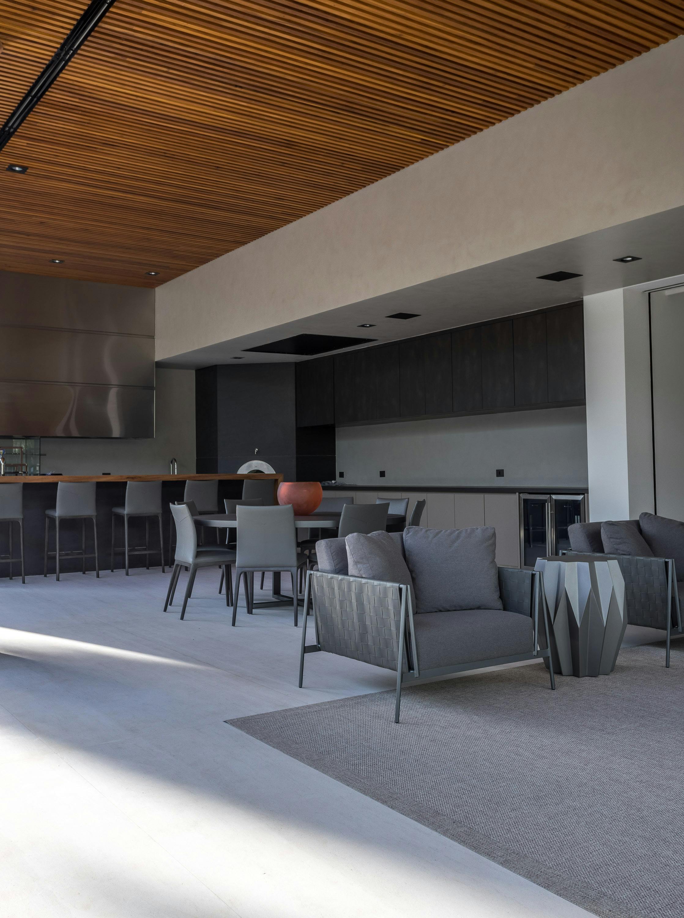 Dining Table inside of a Modern Style House · Free Stock Photo