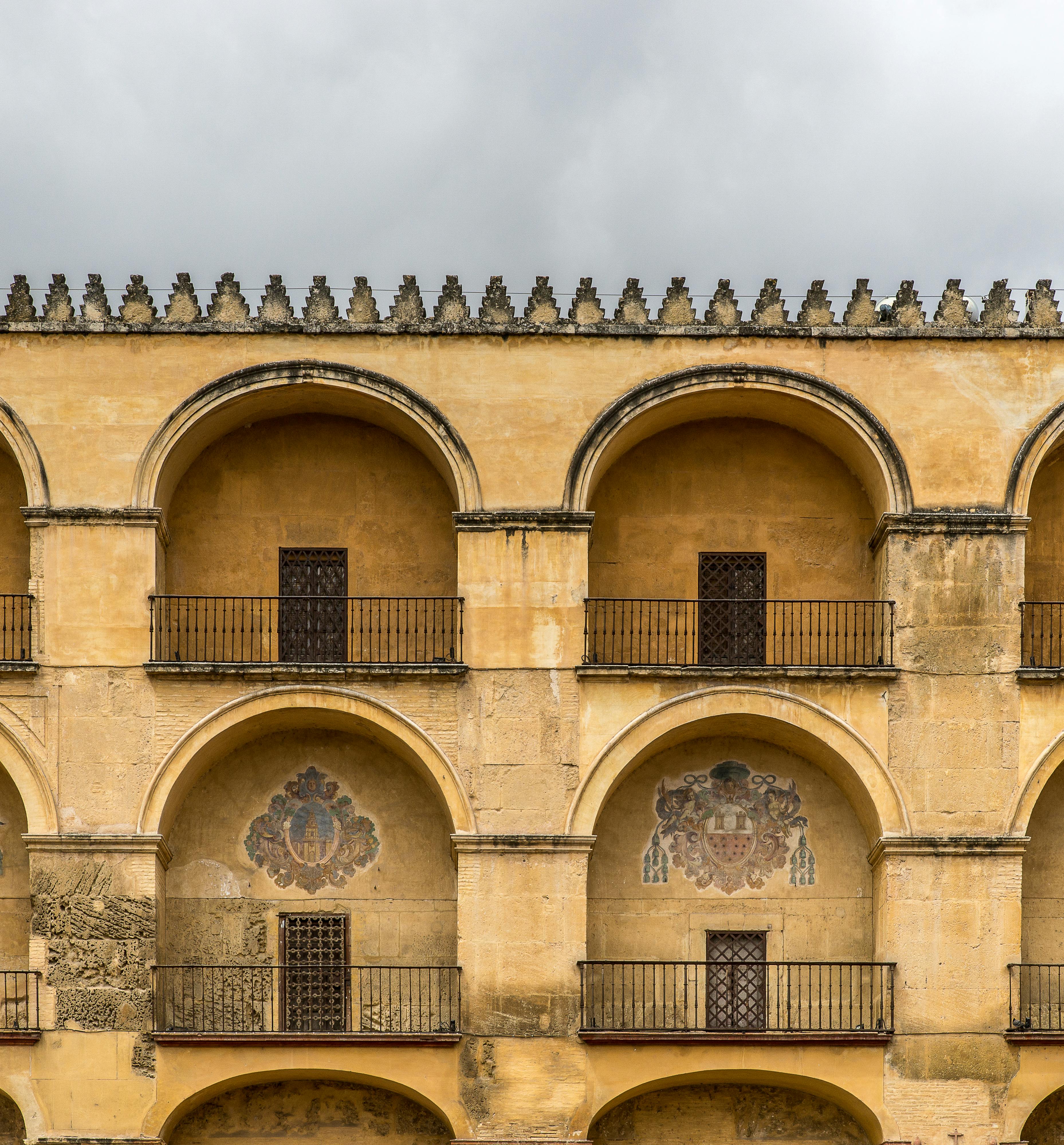 Archs in Historic Building · Free Stock Photo