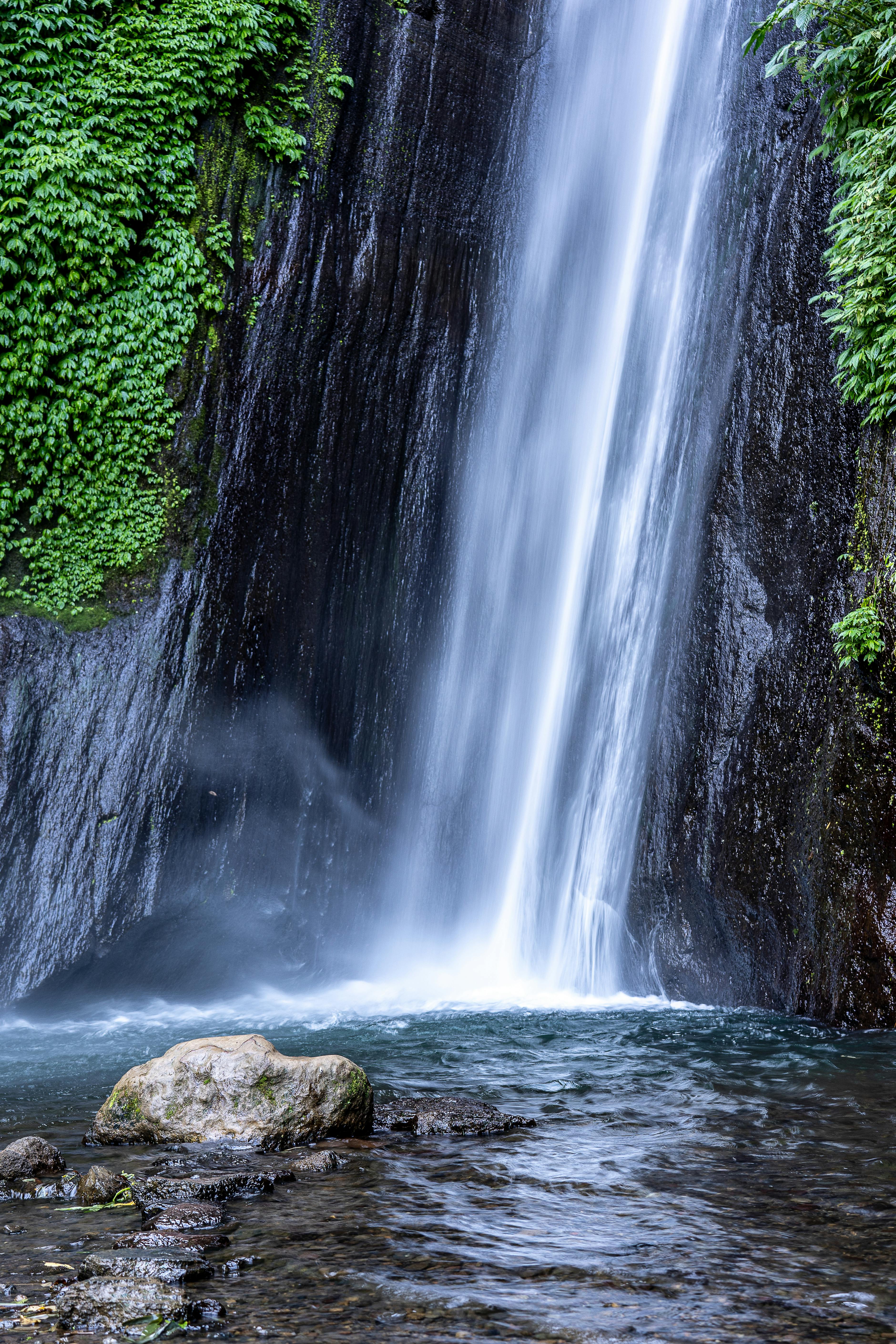 Tall Waterfall Photos, Download The BEST Free Tall Waterfall Stock ...