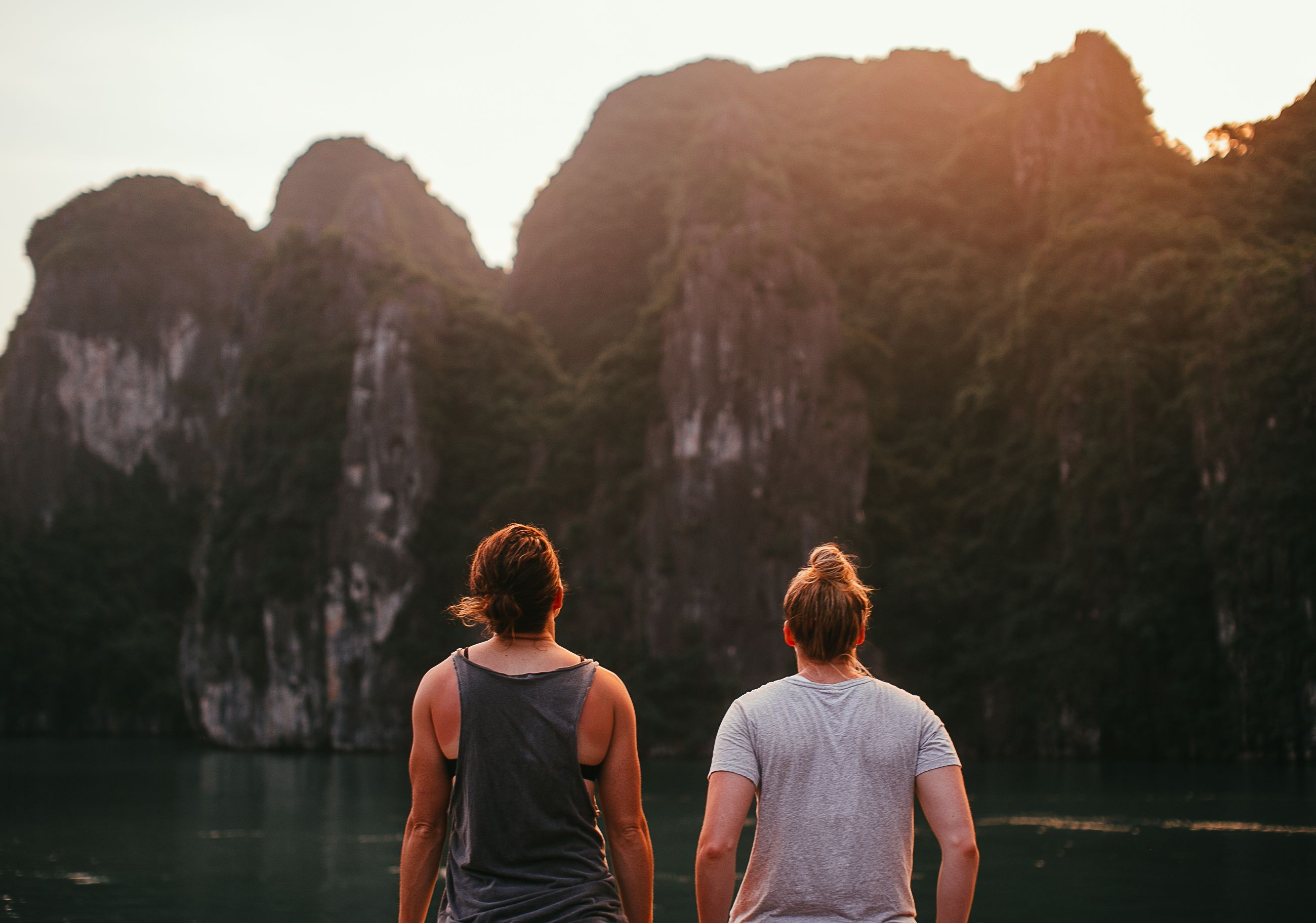 Back View of People Looking at the Mountain View · Free Stock Photo