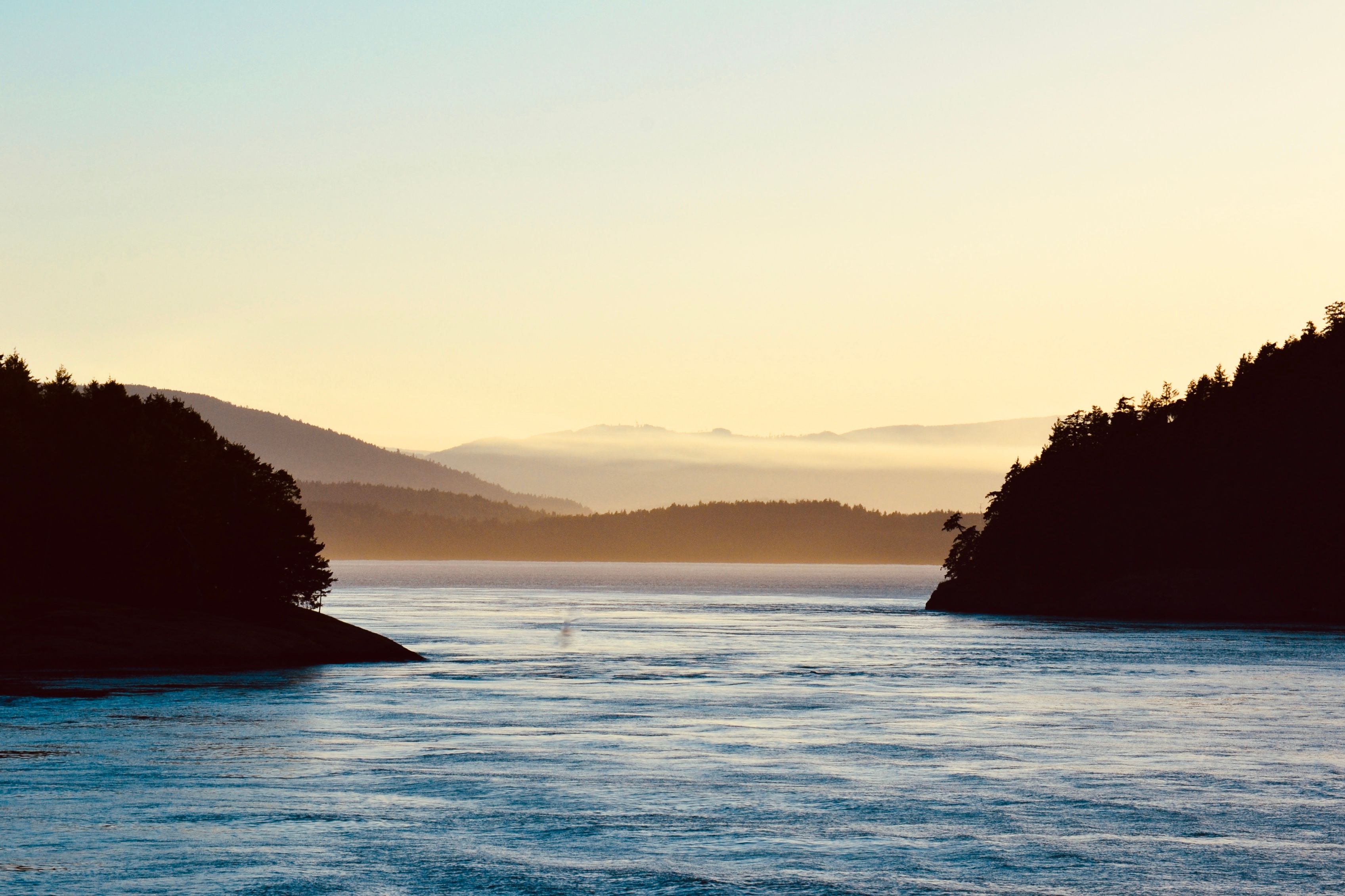 Lake at Dusk in Canada · Free Stock Photo