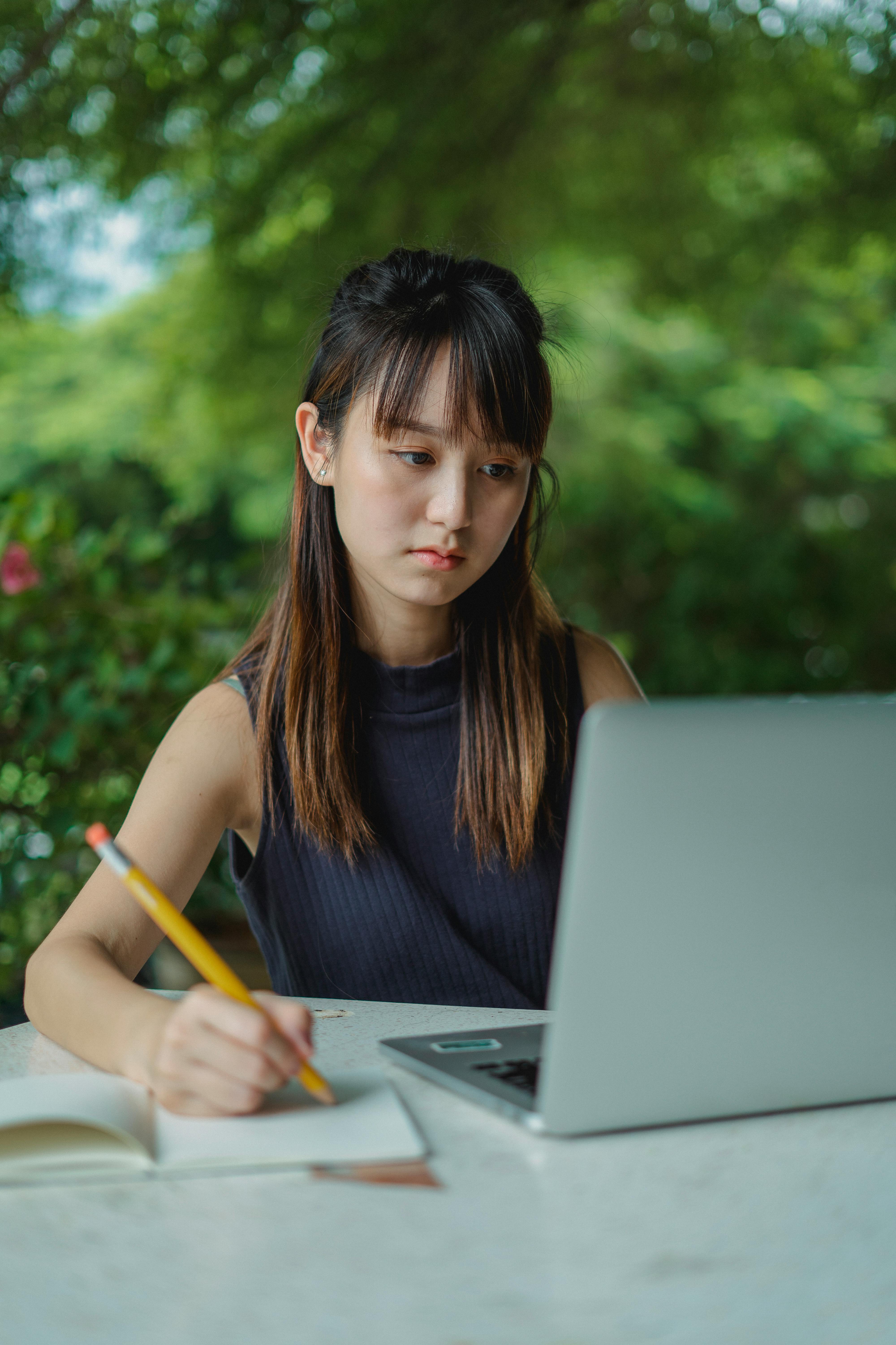 Computer Tasks Photos, Download The BEST Free Computer Tasks Stock ...