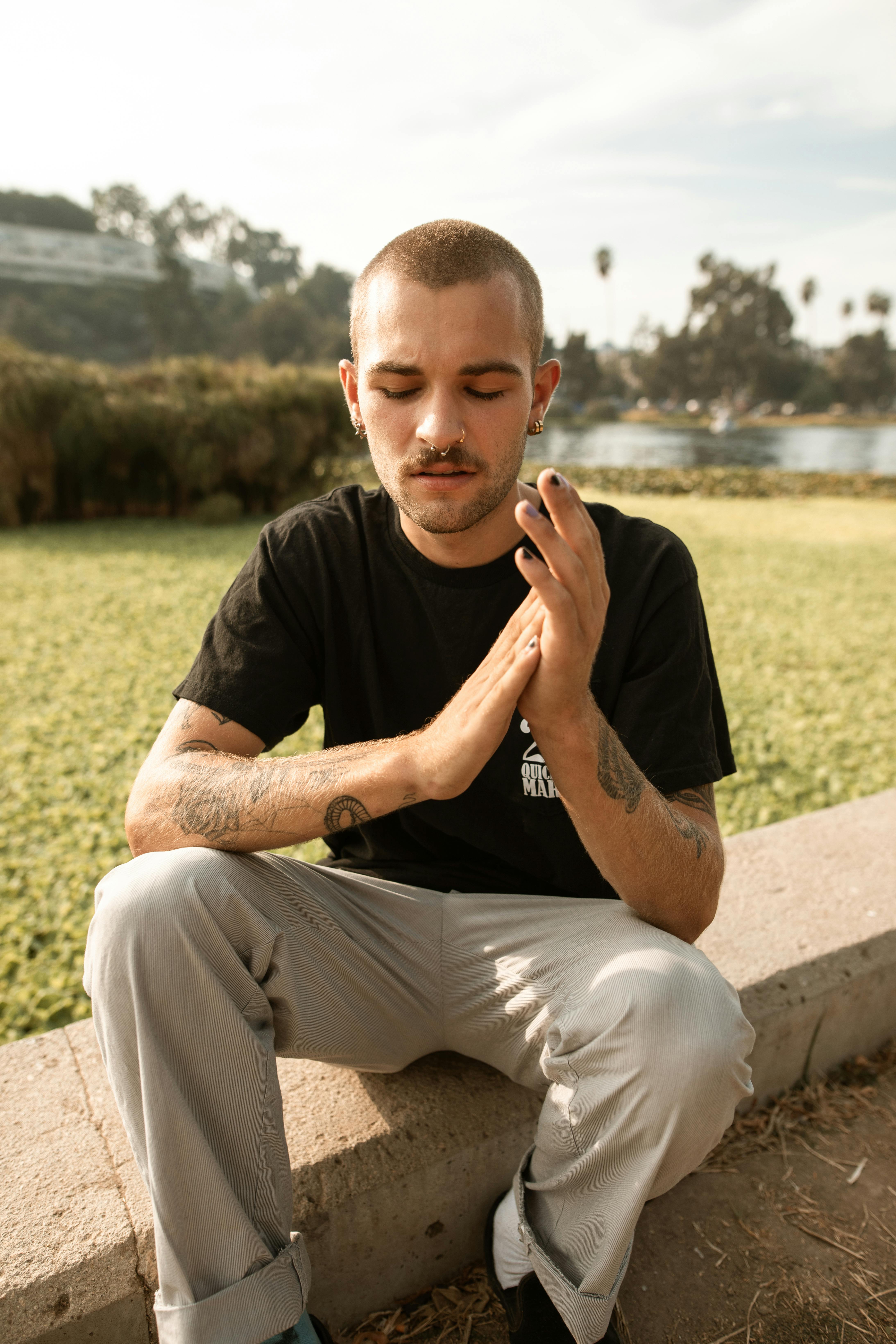 32+ Best Free Broke Stock Photos & Images · 100% Royalty-Free HD Downloads