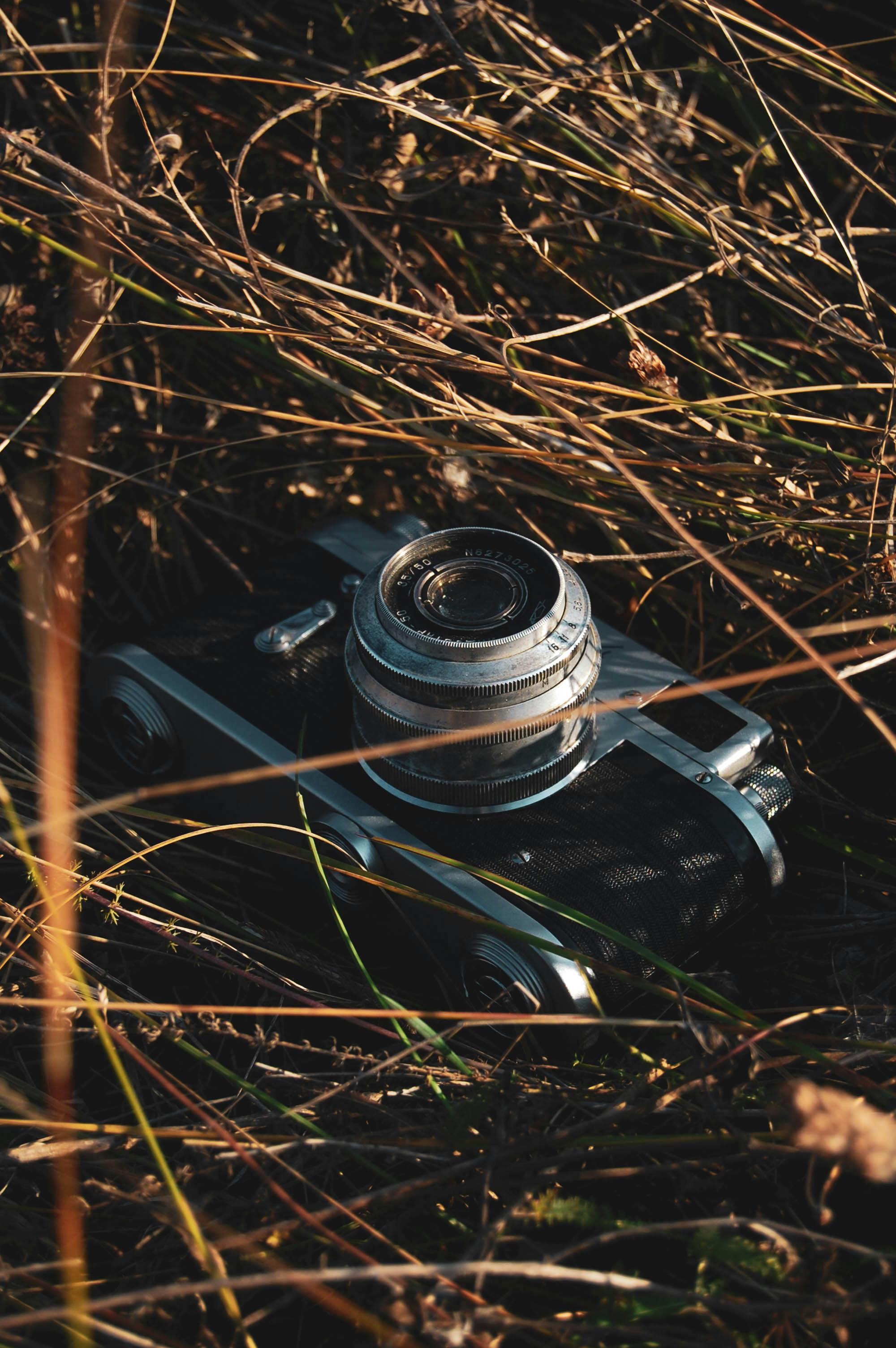 Camera on Ground · Free Stock Photo