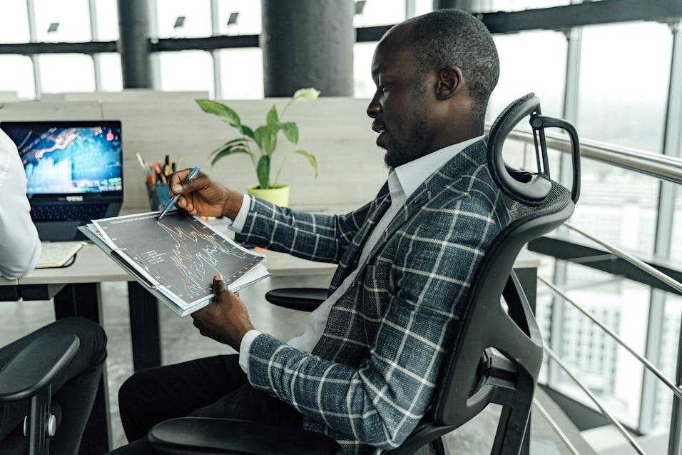 What Does Nothing Look Like? [Comprehensive Answer] - CGAA.org