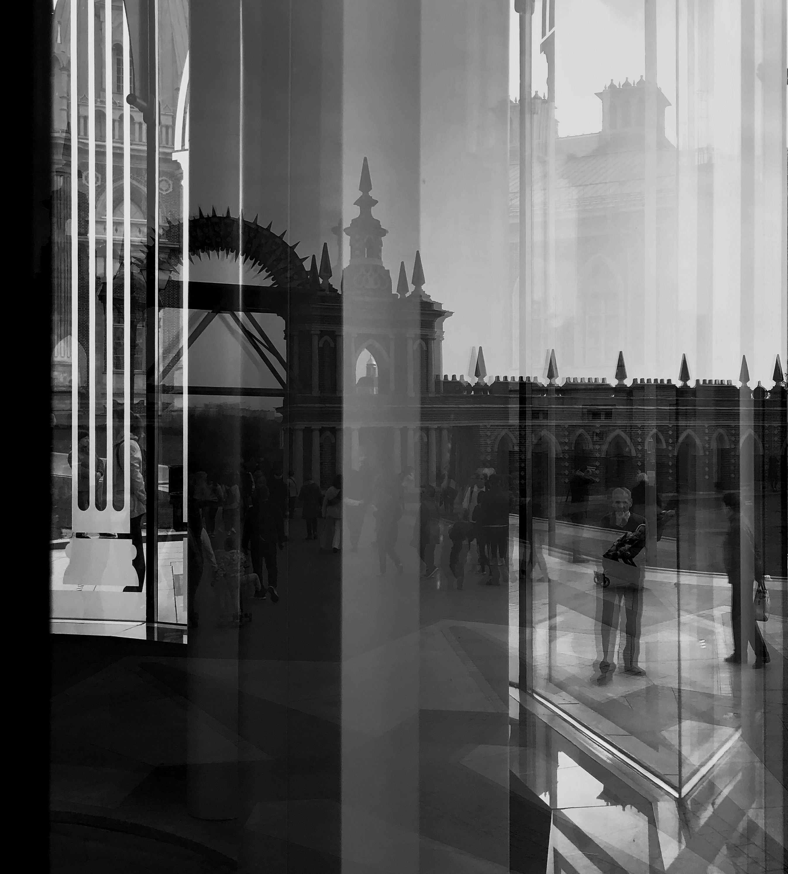 20,000+ Best Walk Through Photos · 100% Free Download · Pexels Stock Photos