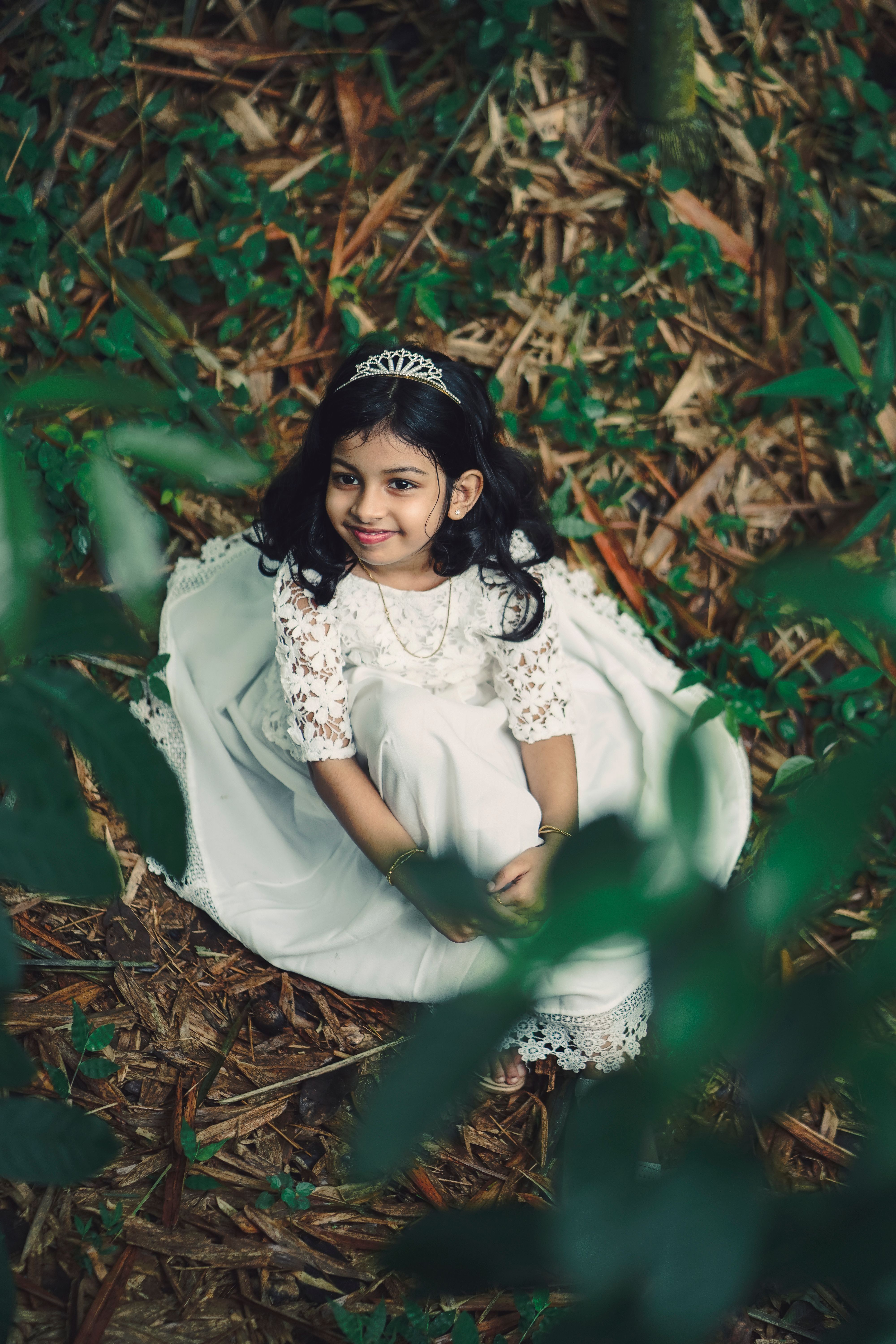 Tiaras Kids Photos, Download The BEST Free Tiaras Kids Stock Photos ...