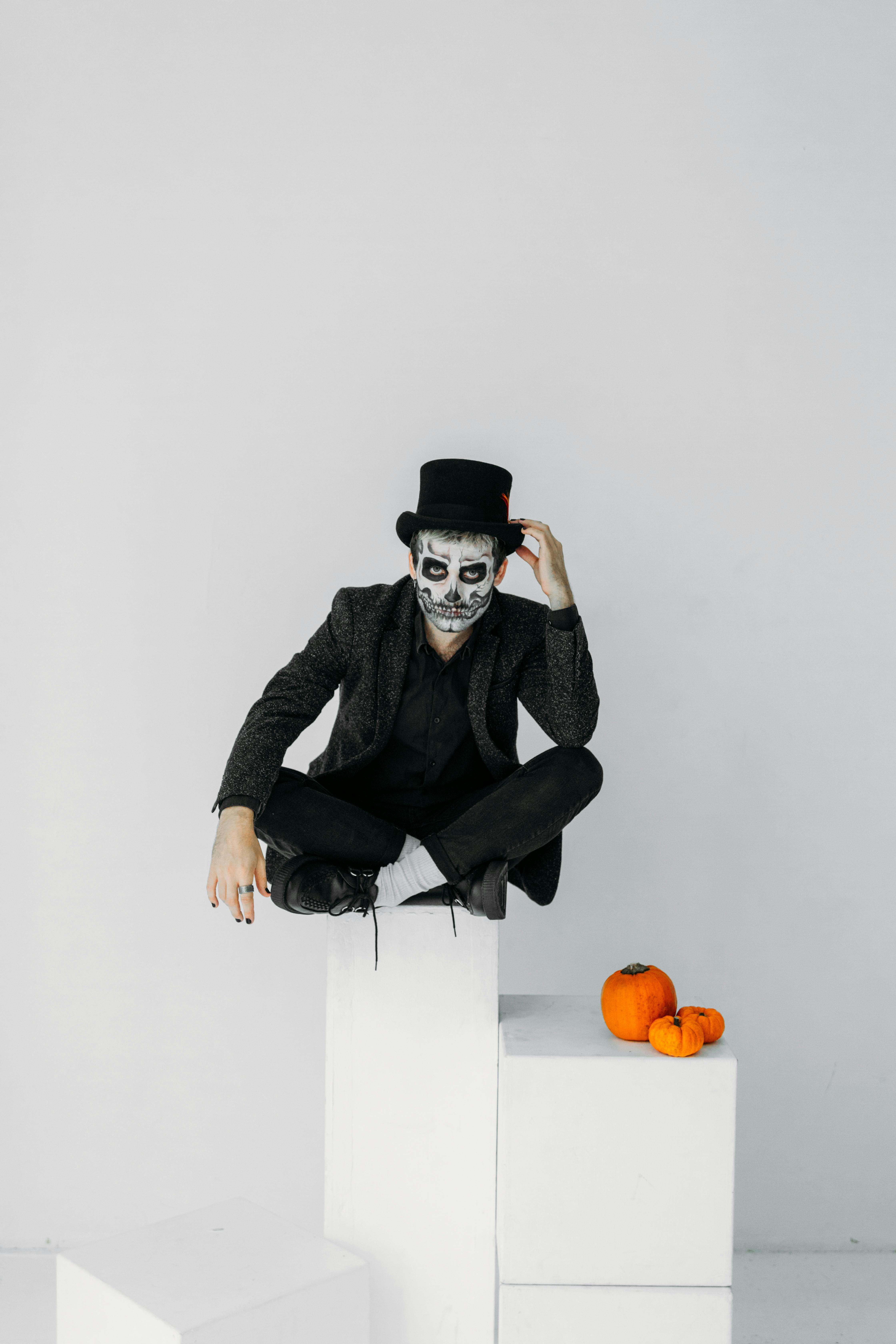 Dead Man Photos, Download The BEST Free Dead Man Stock Photos & HD Images