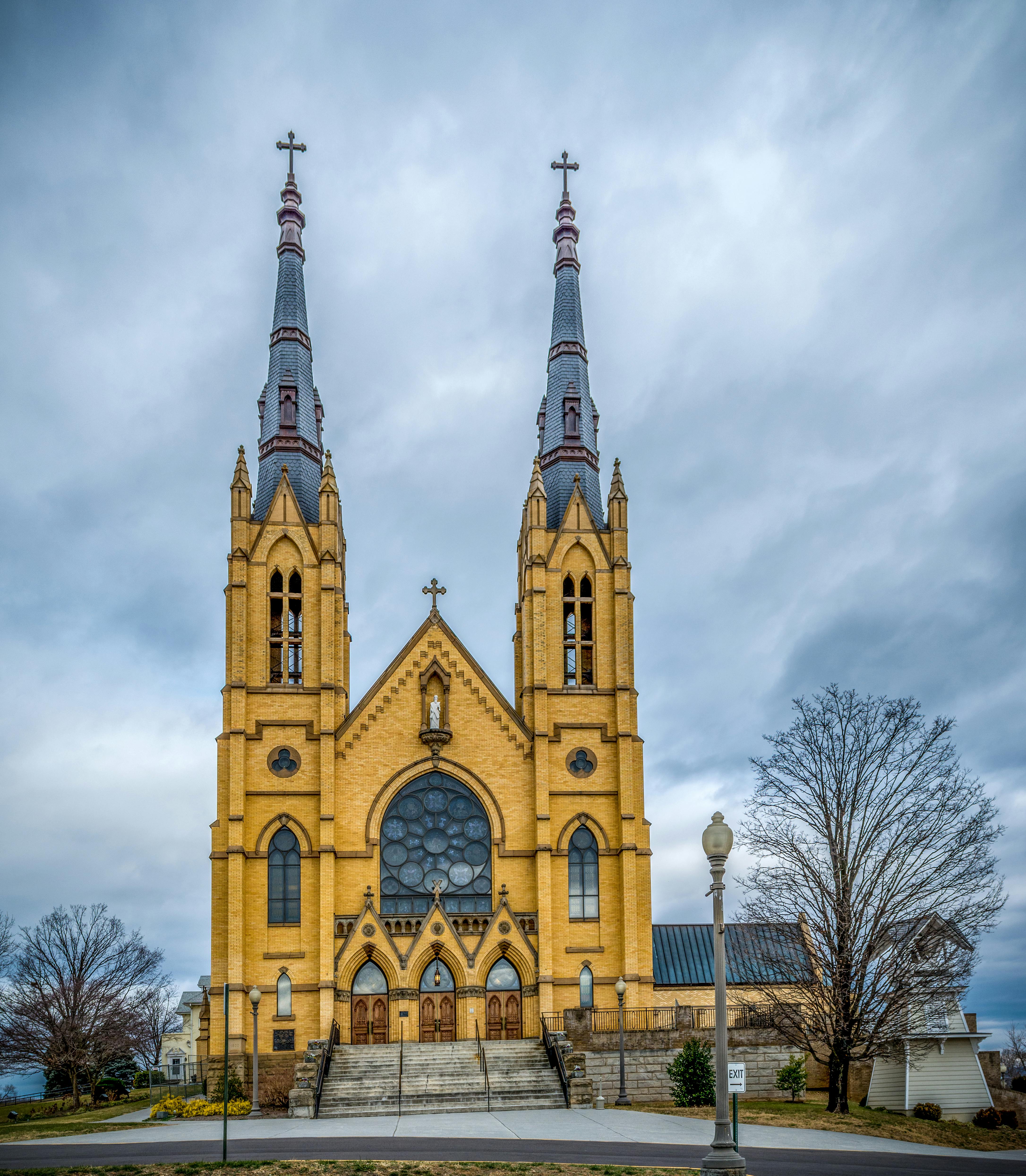 Facade of a Yellow Church · Free Stock Photo