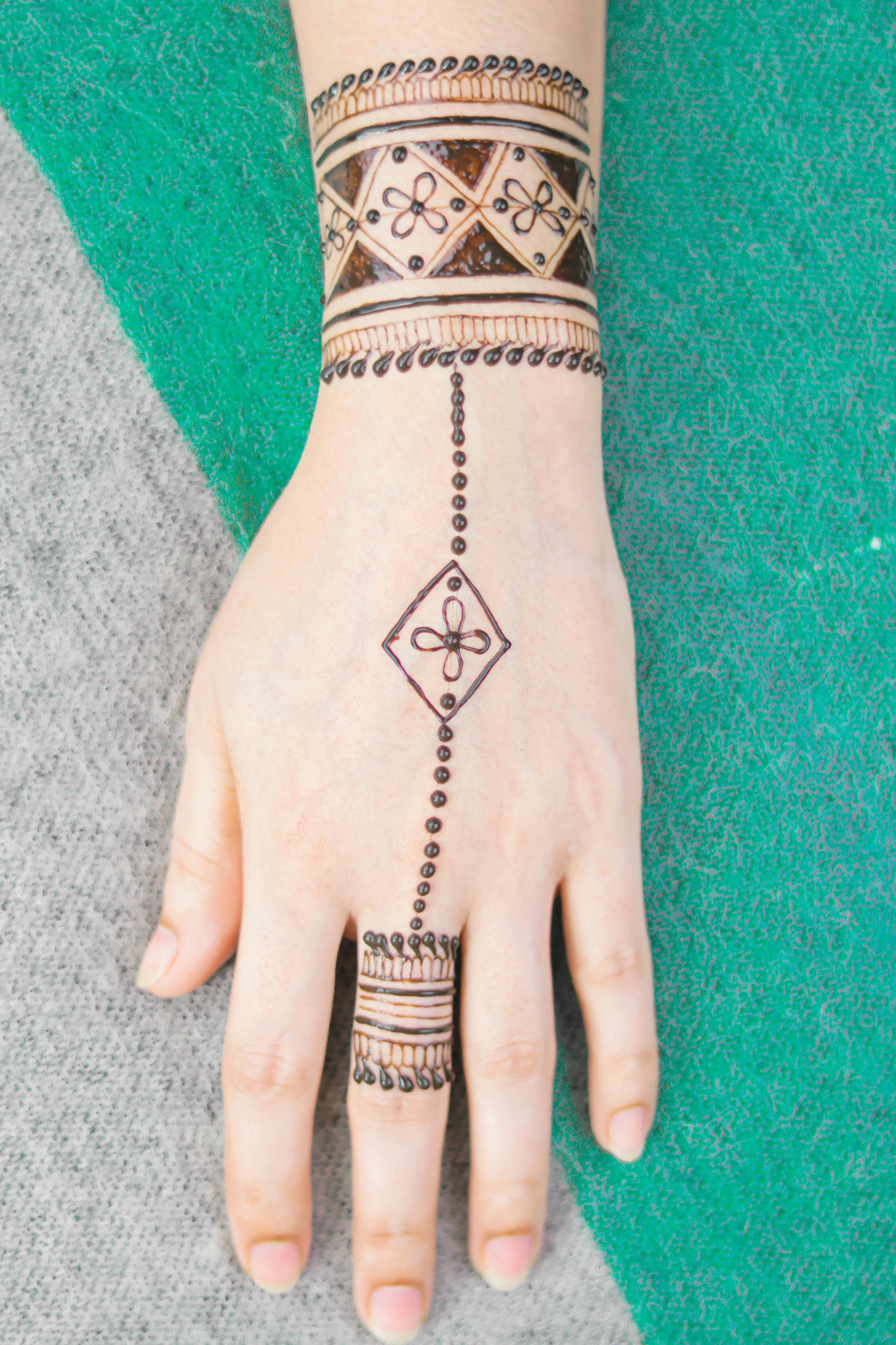 10+ Best Mehandi Photos · 100% Free Download · Pexels Stock Photos