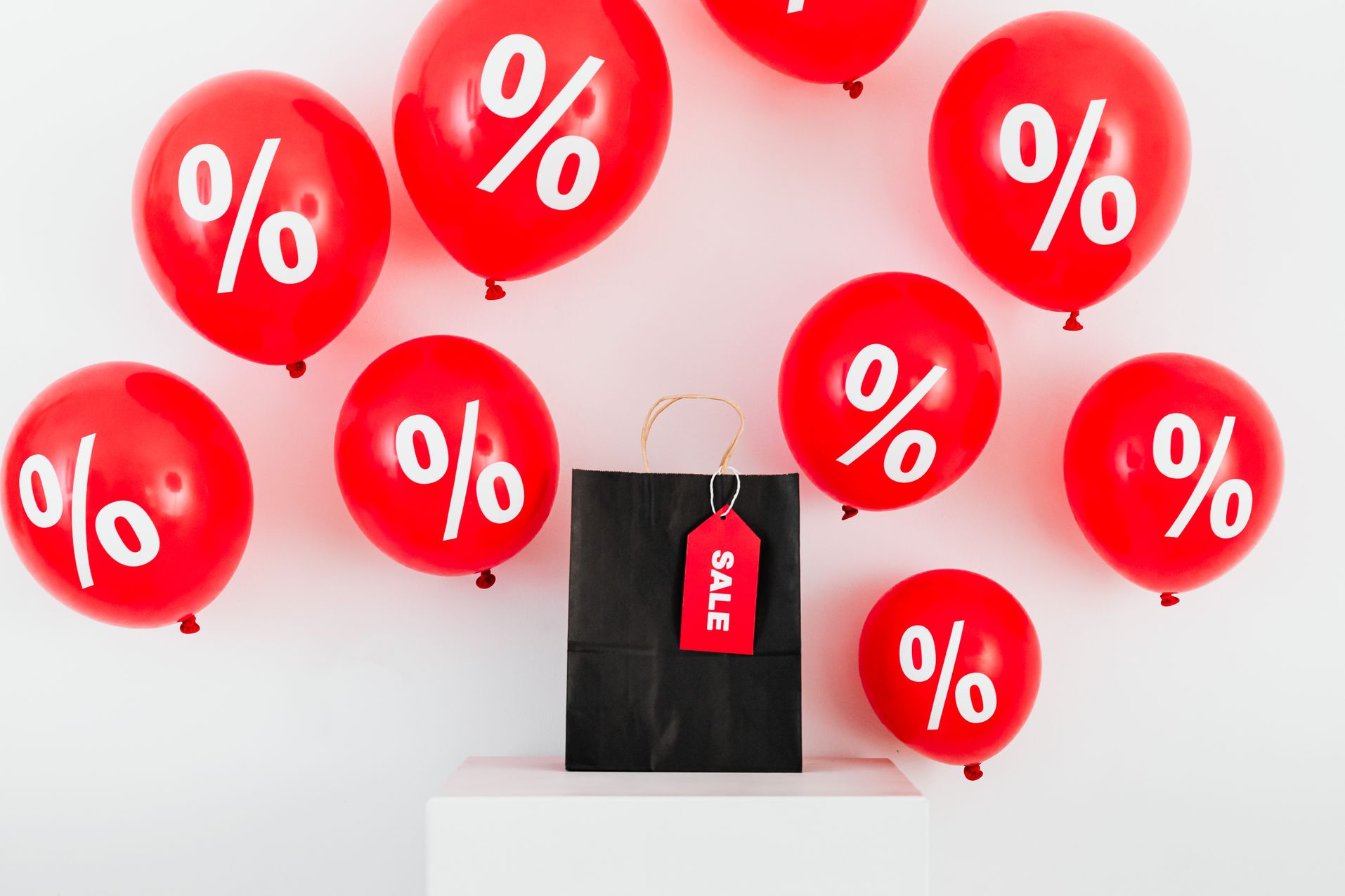 What Percentage Does a Pawn Shop Pay for Your Valuables?