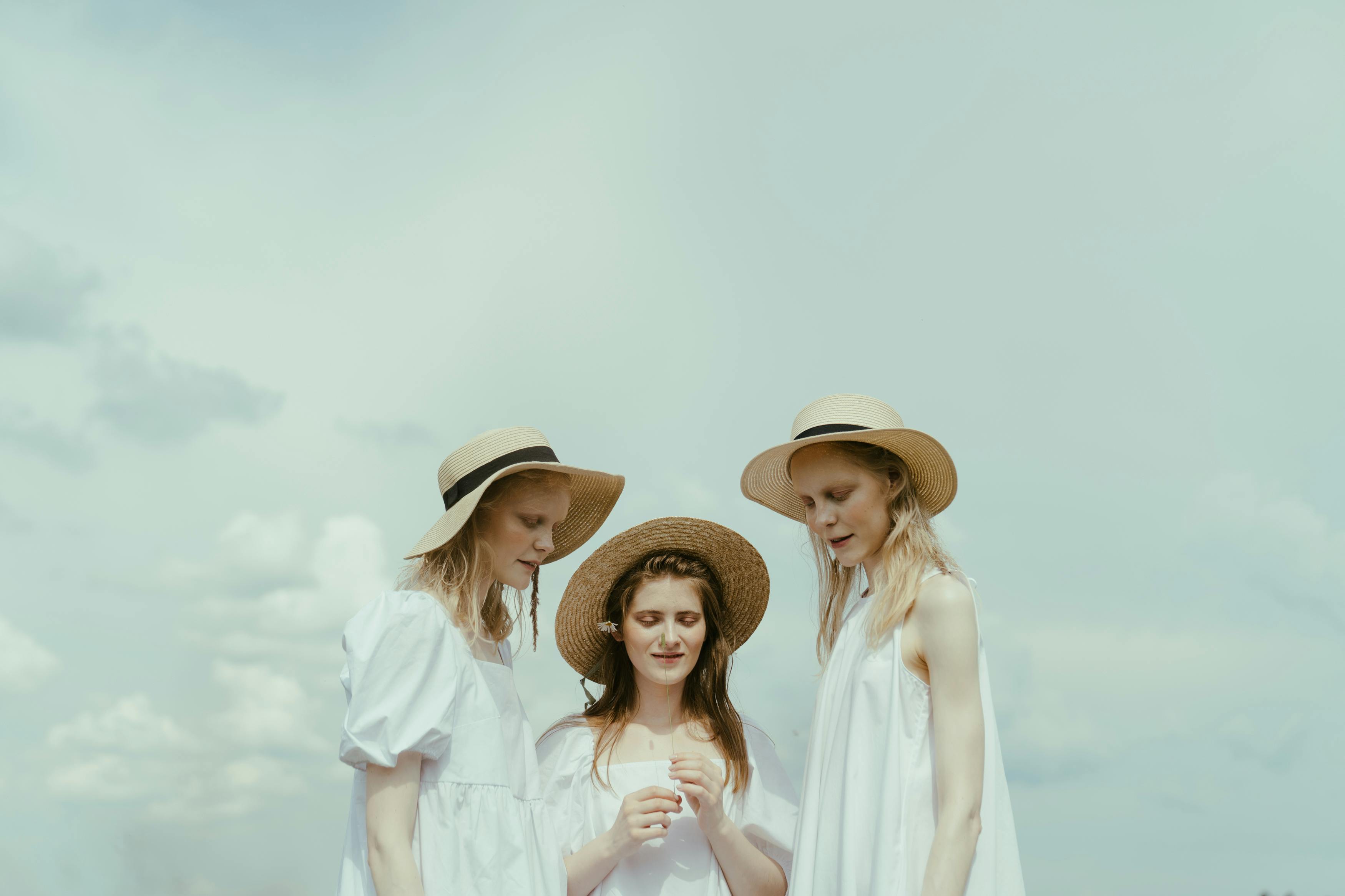 Trio Photos, Download The BEST Free Trio Stock Photos & HD Images