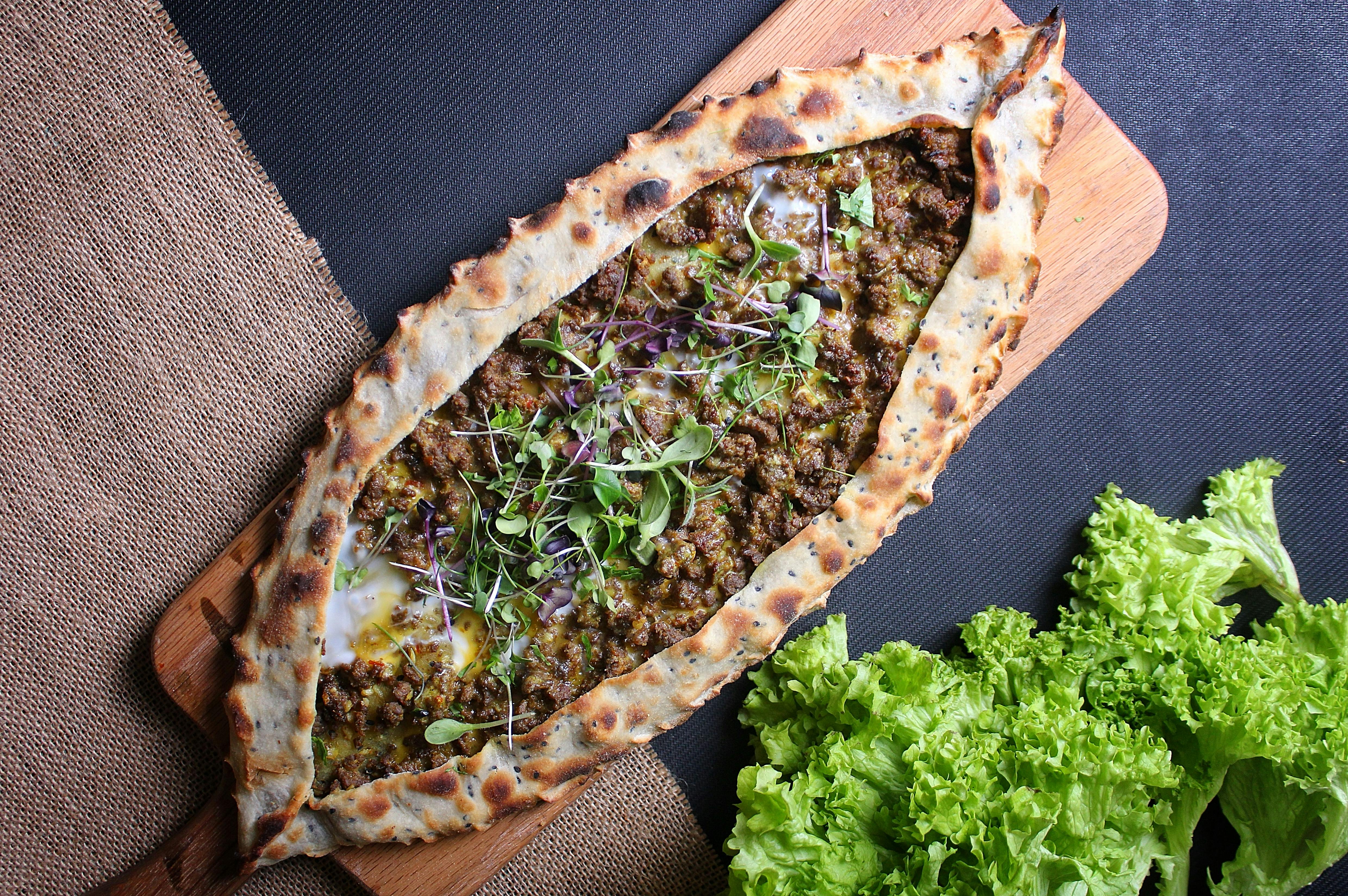 Turkish Pide Photos, Download The BEST Free Turkish Pide Stock Photos ...