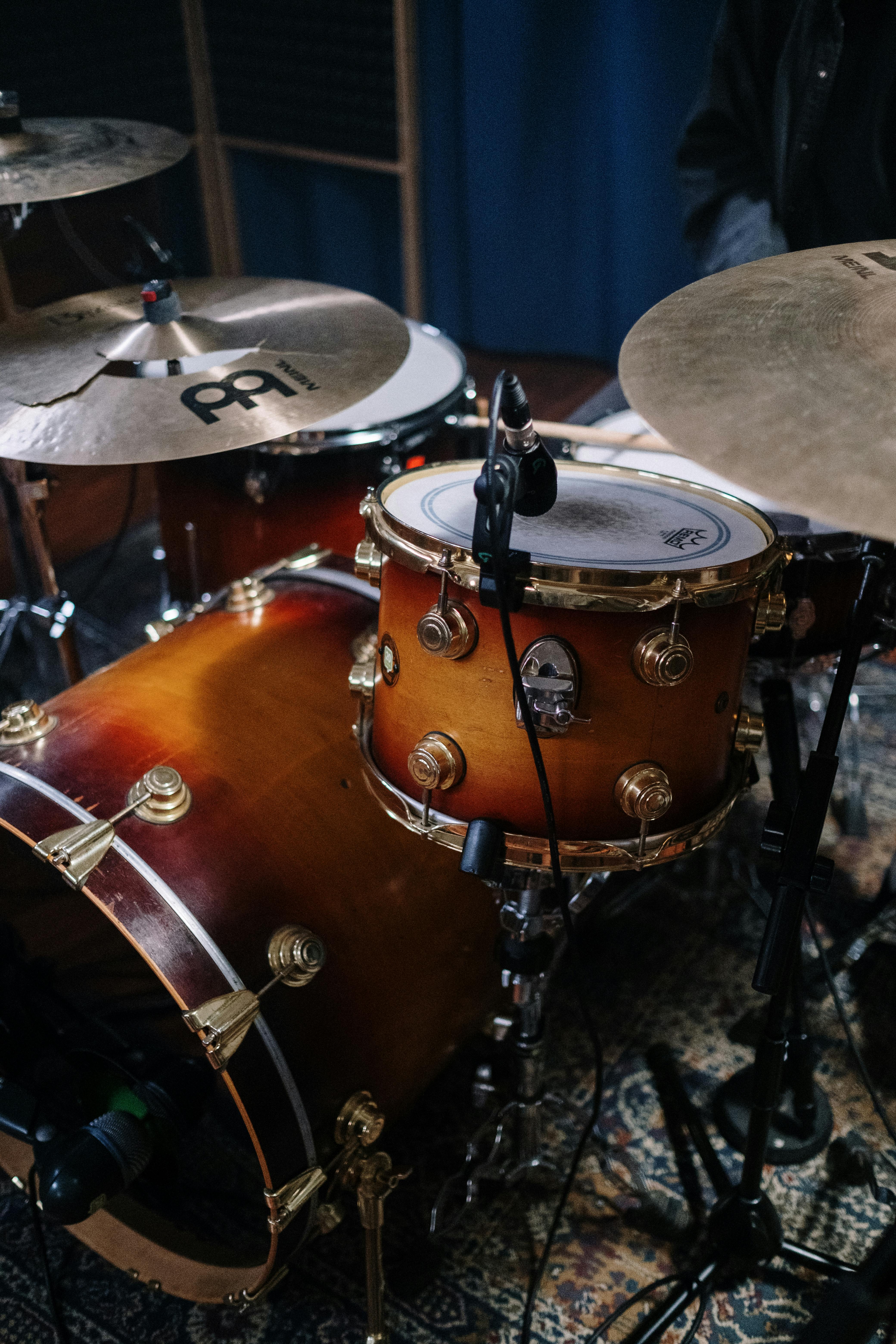 Drum Kit Photos, Download The BEST Free Drum Kit Stock Photos & HD Images