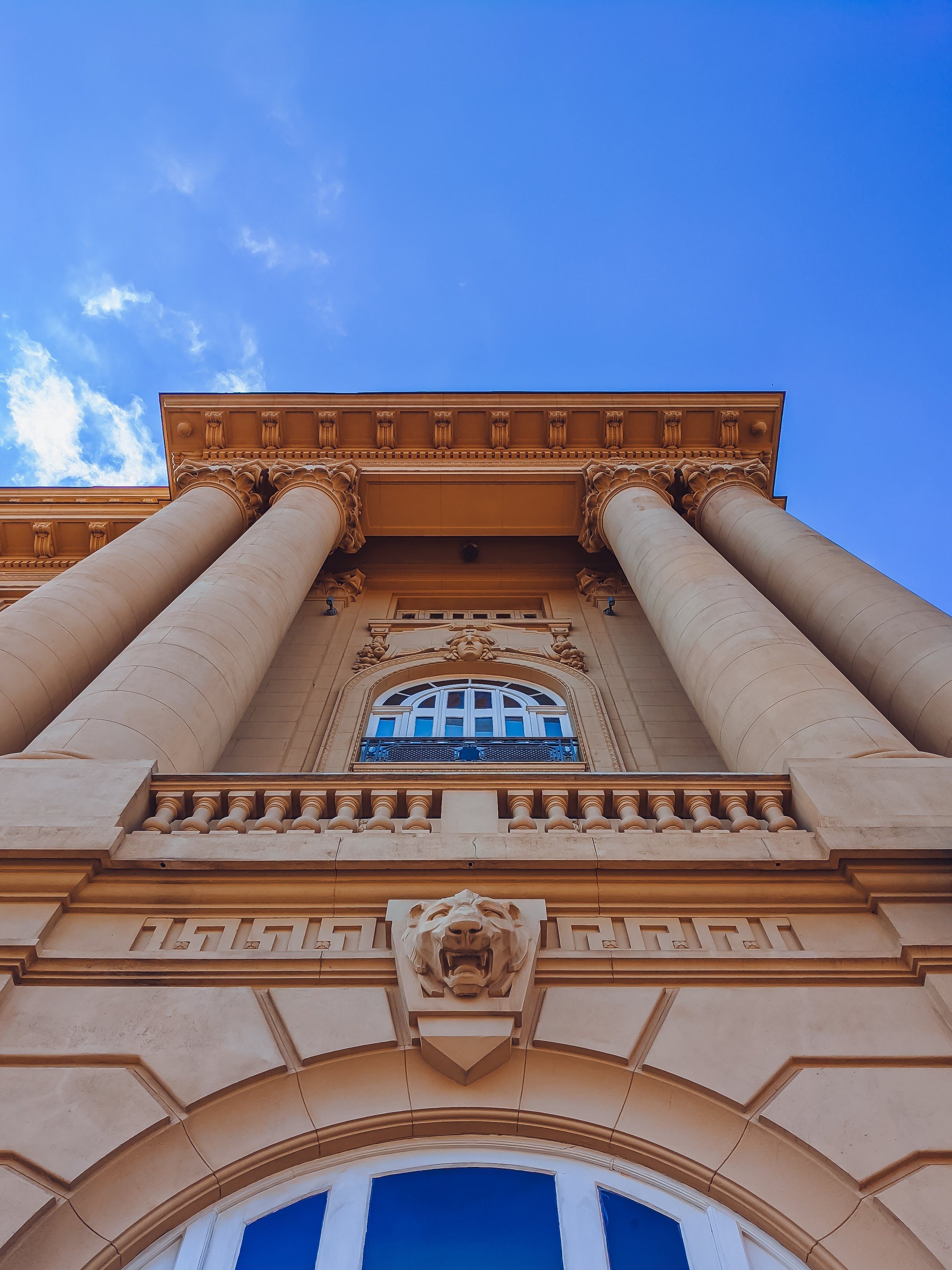 Foto de stock gratuita sobre columna, edificio viejo, estructura de ...
