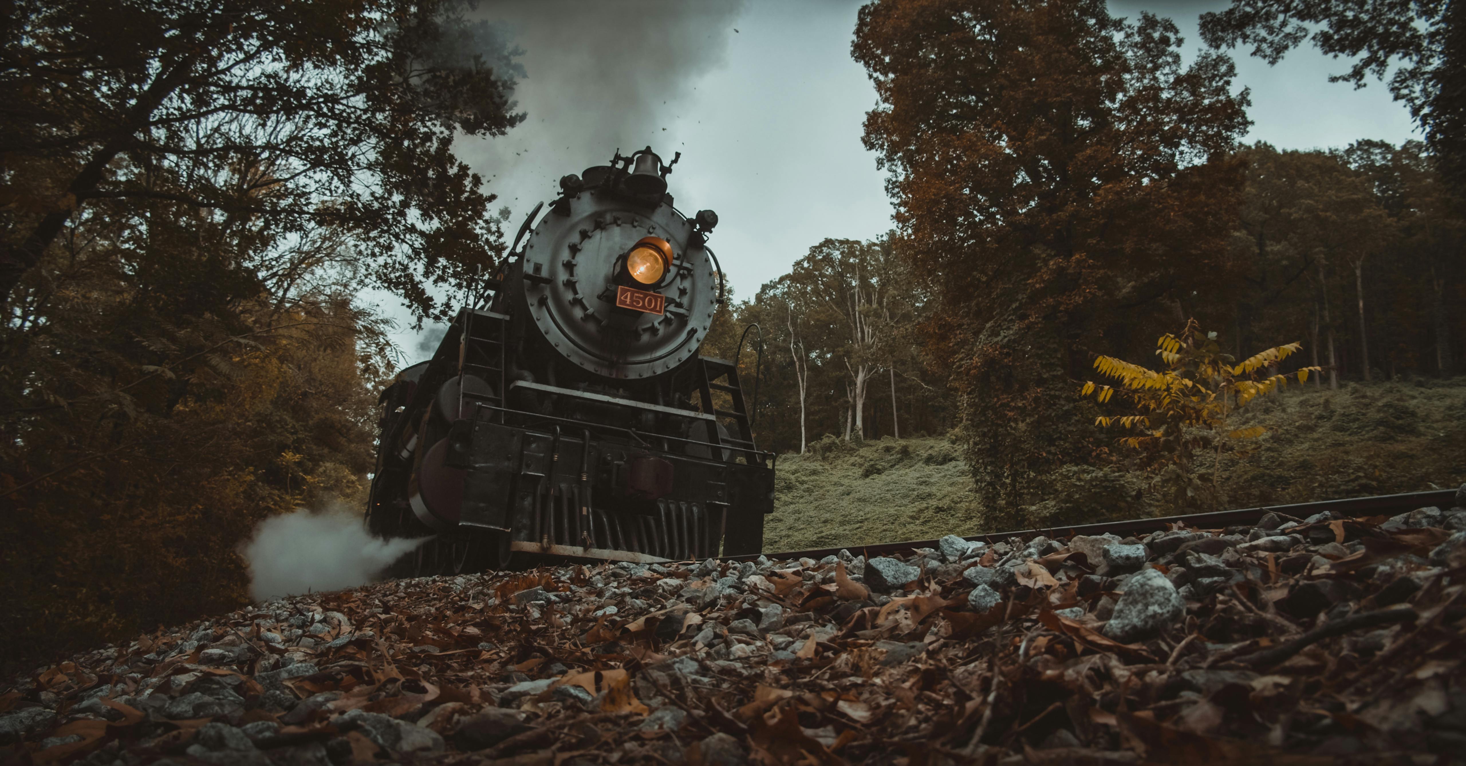 Locomotive Head On Photos, Download The BEST Free Locomotive Head On ...