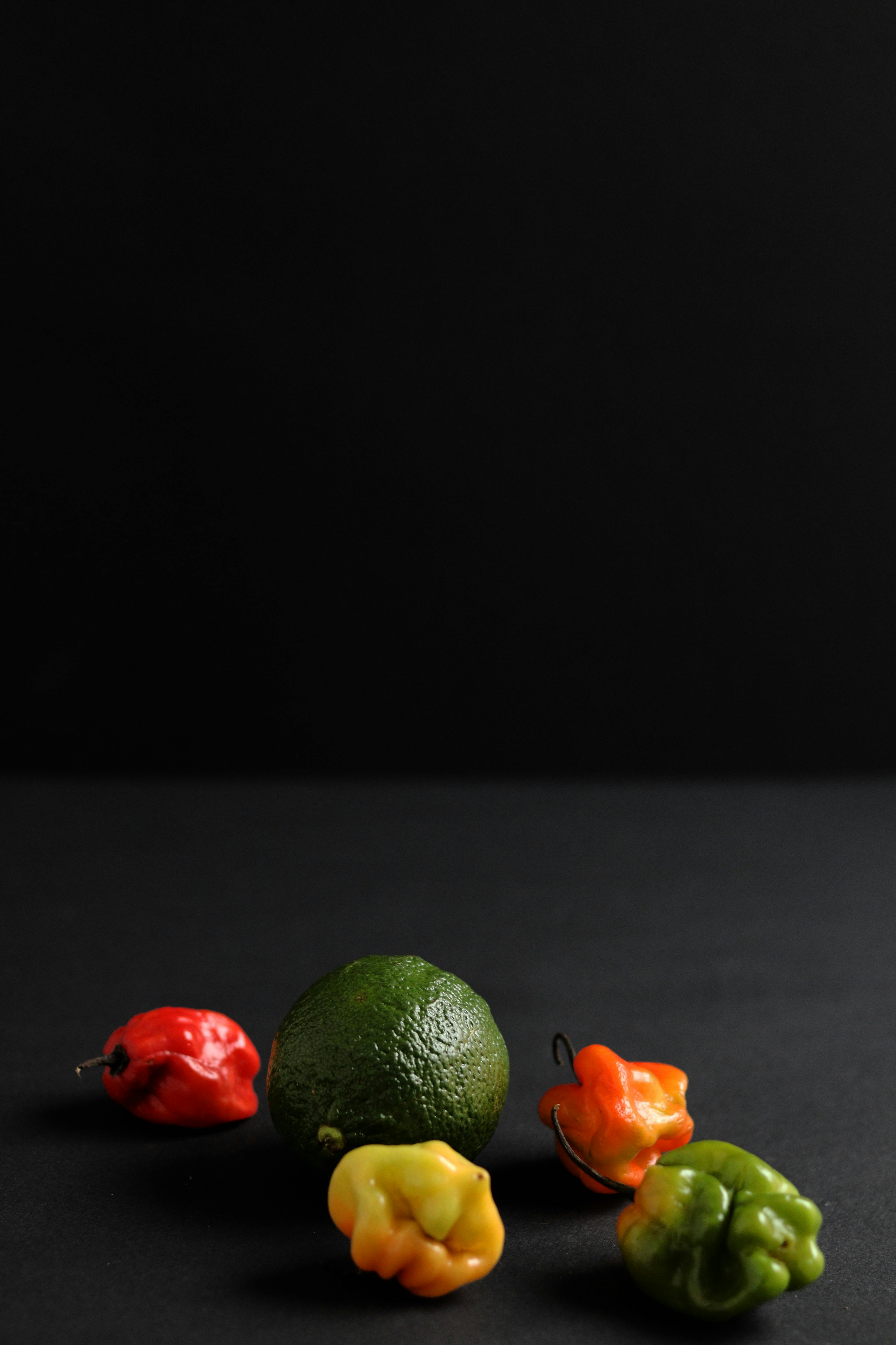 Fresh Vegetables In Black Background Photos, Download The BEST Free ...
