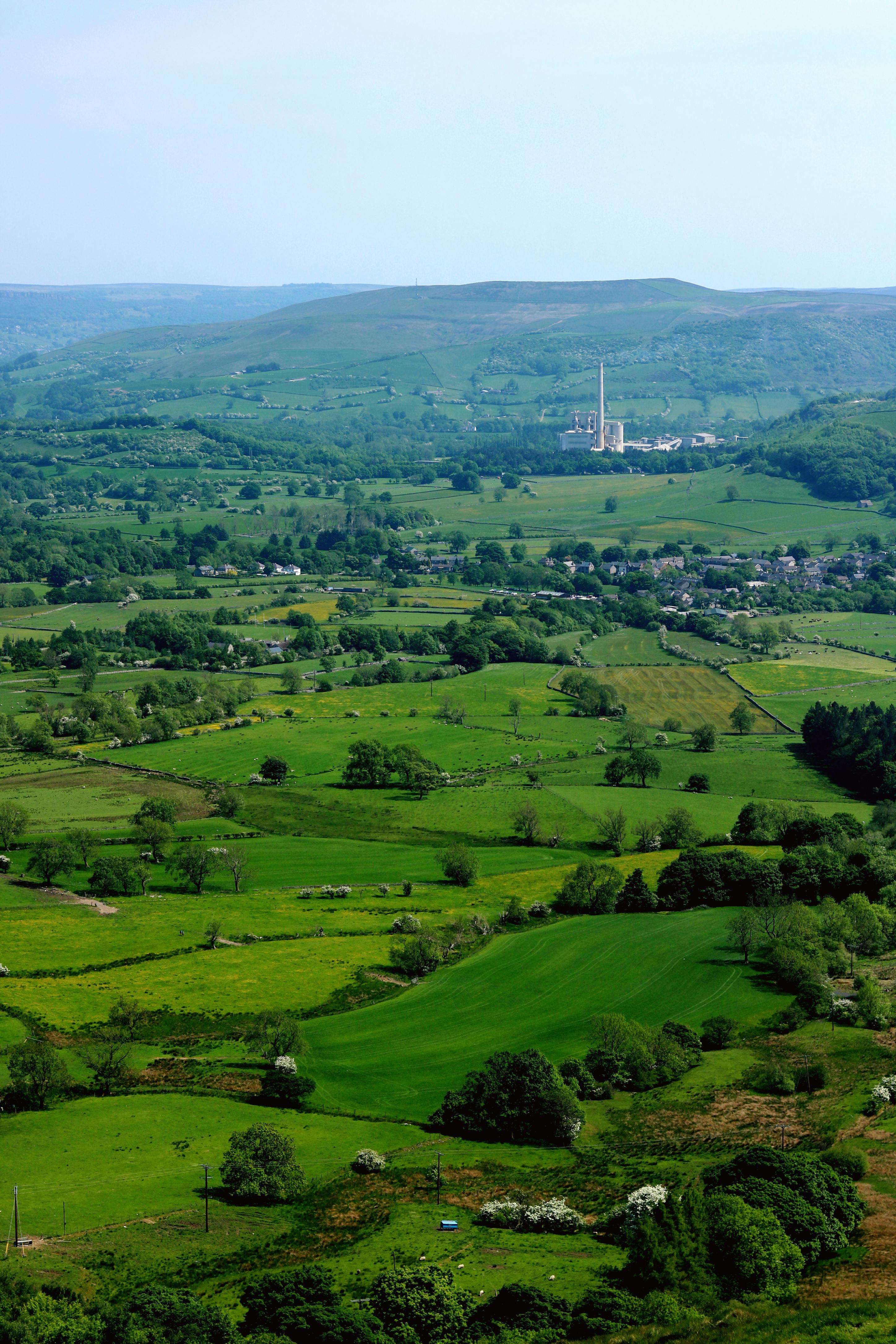 1000+ Engaging Valleys Photos · Pexels · Free Stock Photos