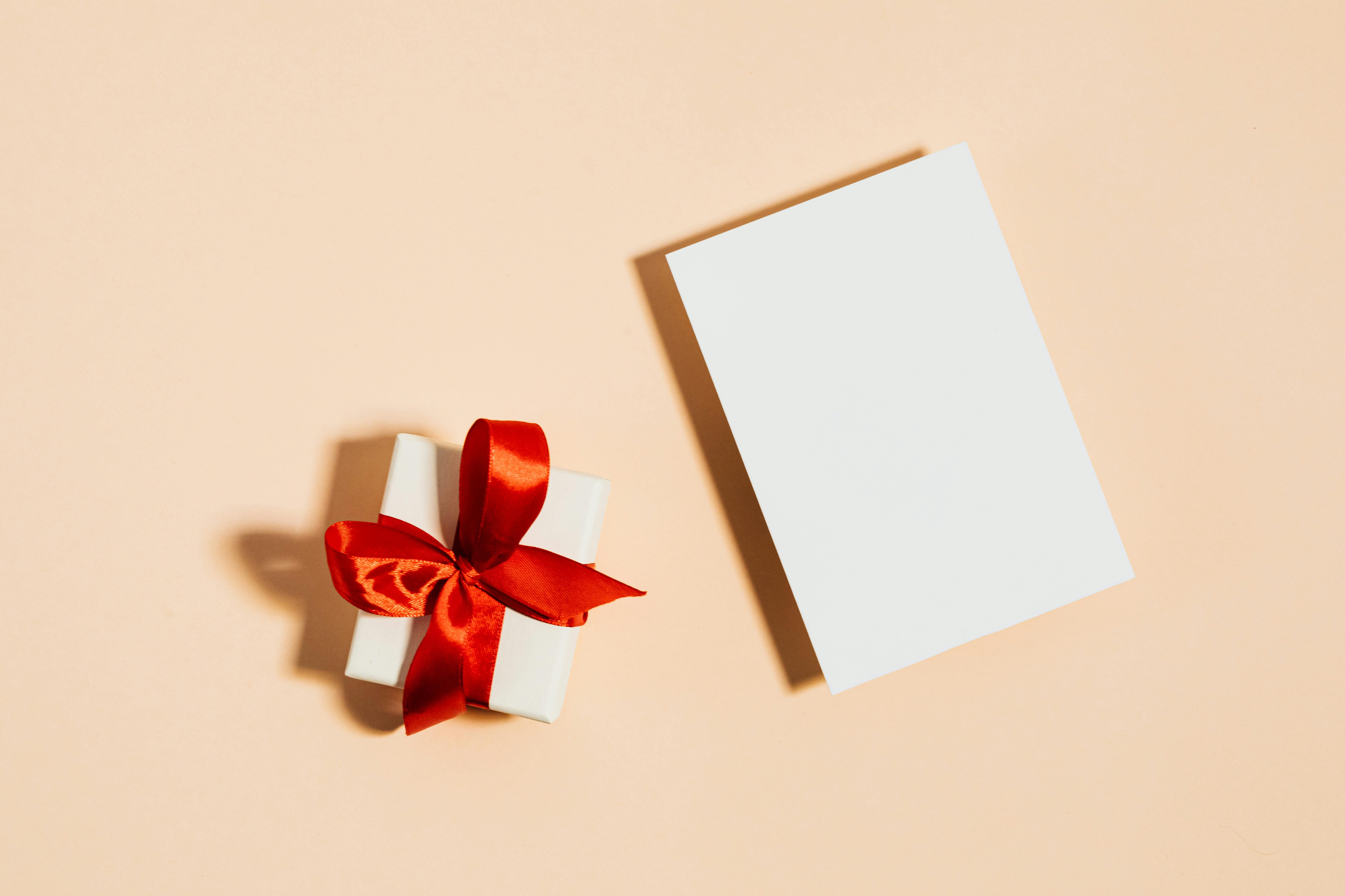 600 000+ Wedding Invitation Card Backgrounds banque d’images et photos ...