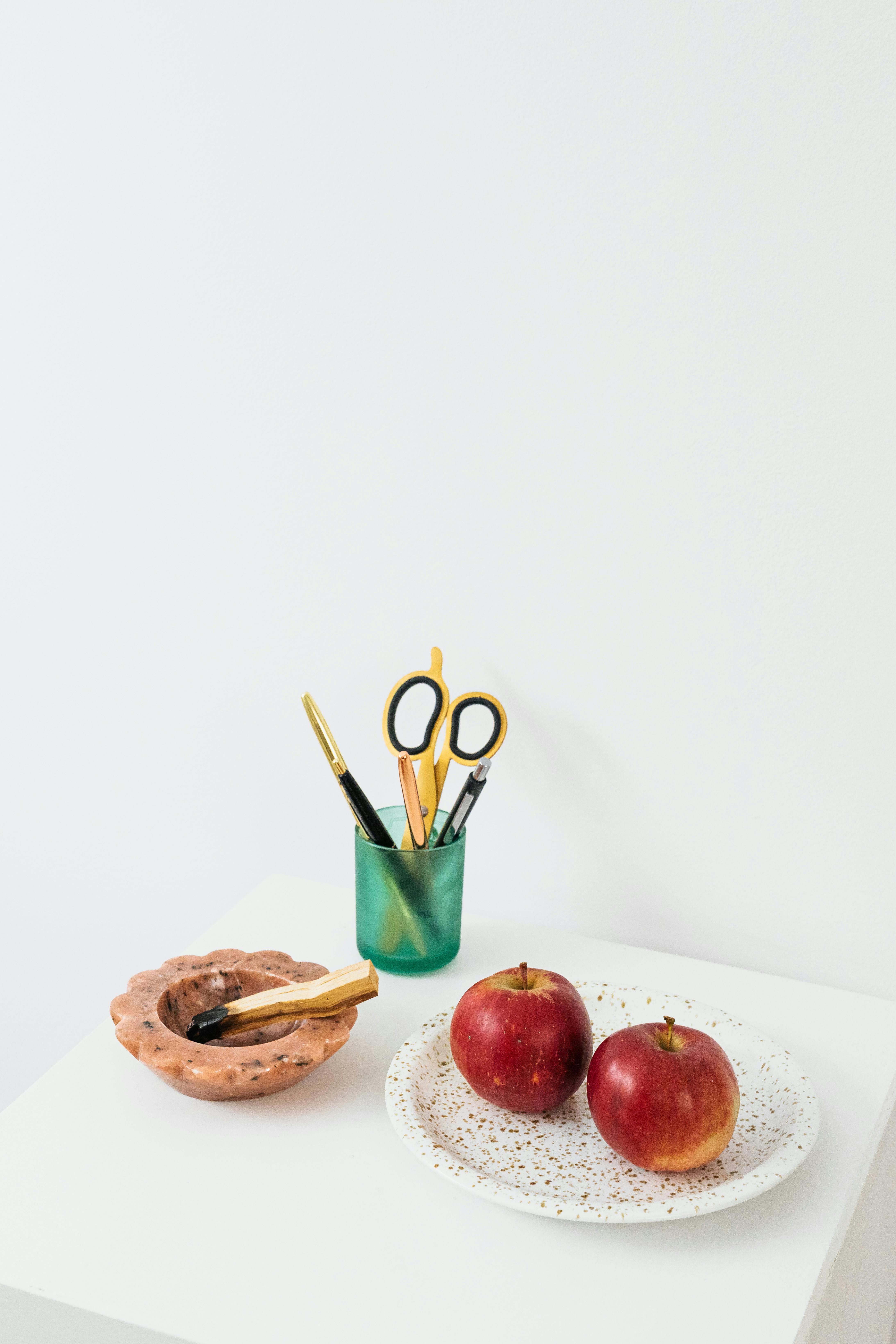 20,000+ Best Apple Fruit Photos · 100% Free Download · Pexels Stock Photos