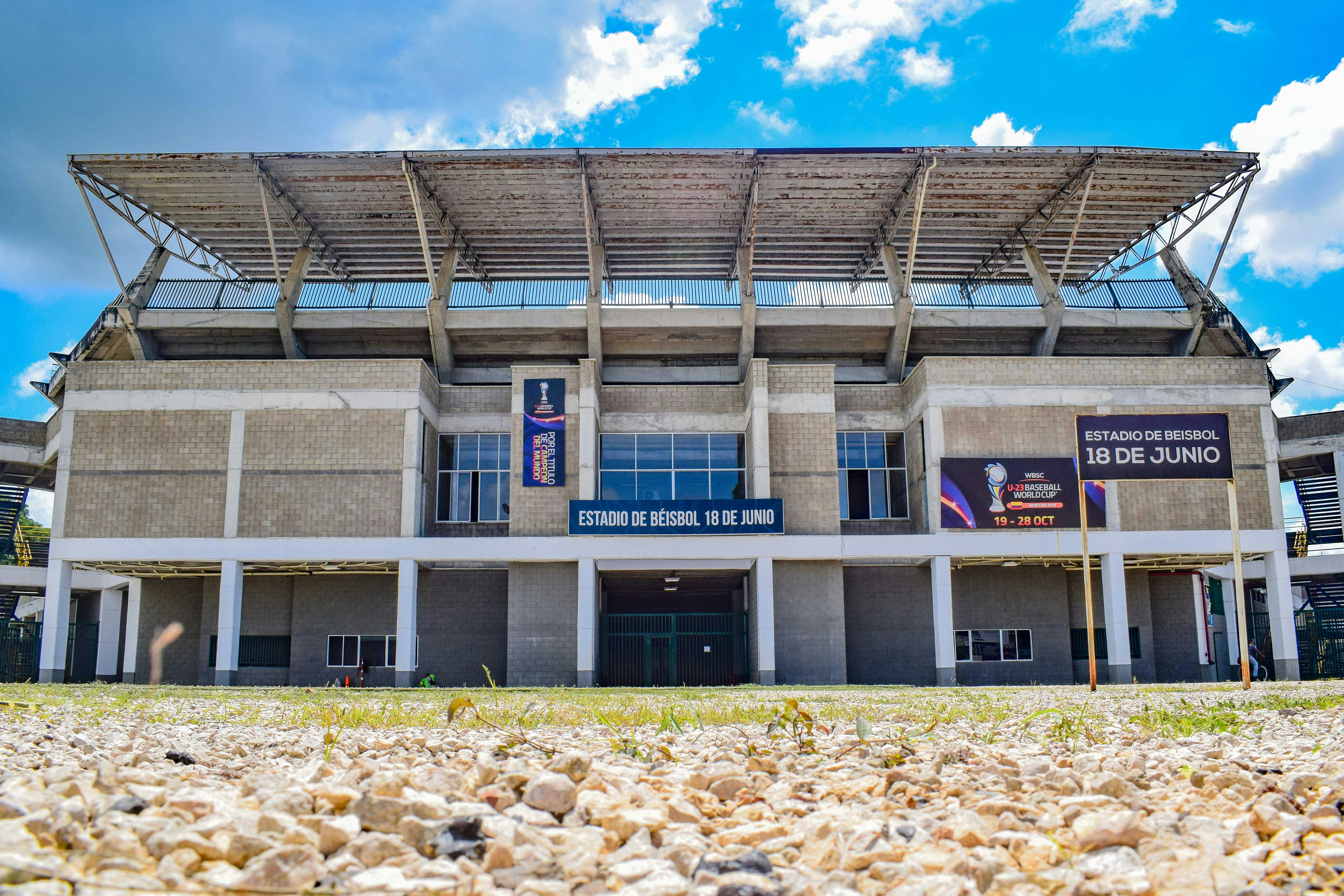 Entrance on Sport Arena · Free Stock Photo