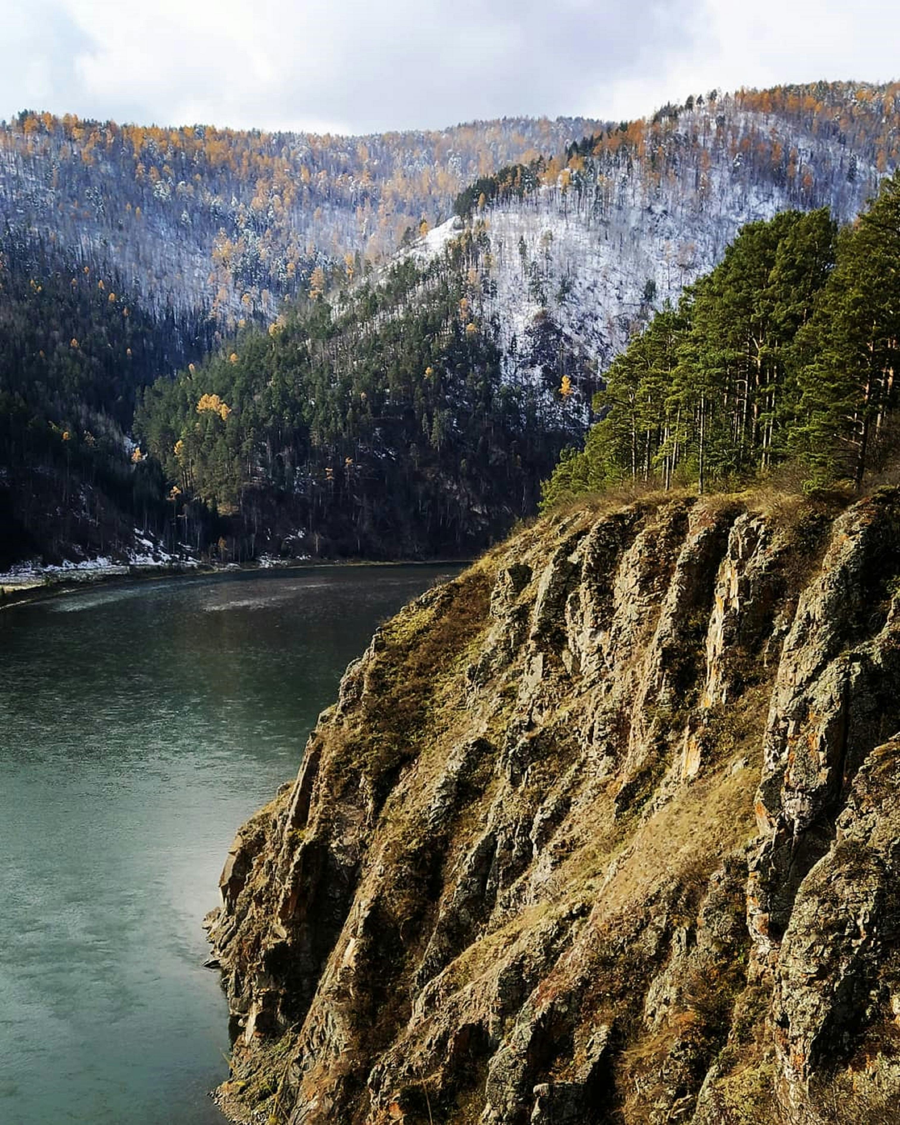 A Cliff near a River · Free Stock Photo
