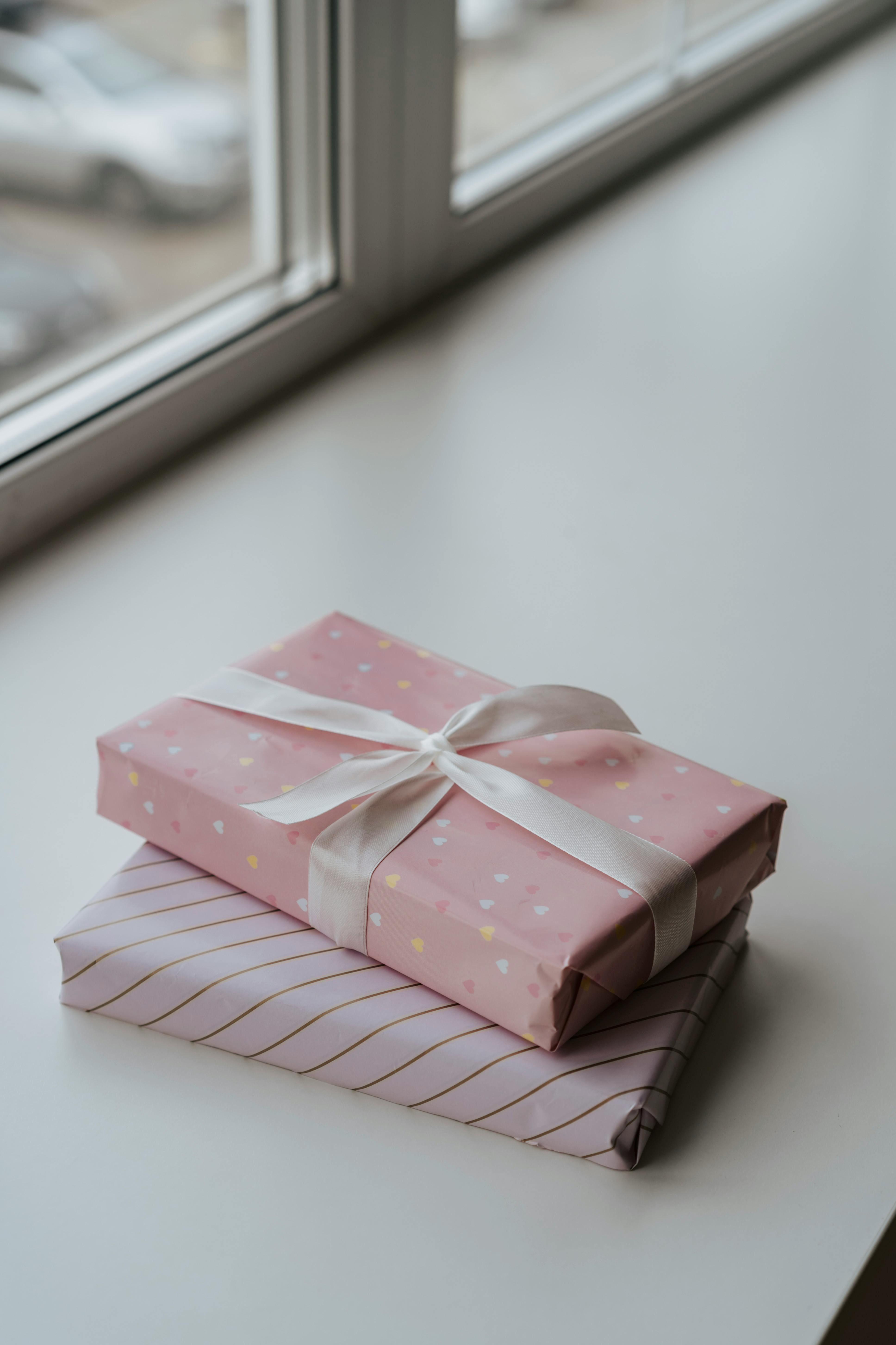 Pink Wrapping Photos, Download The BEST Free Pink Wrapping Stock Photos ...