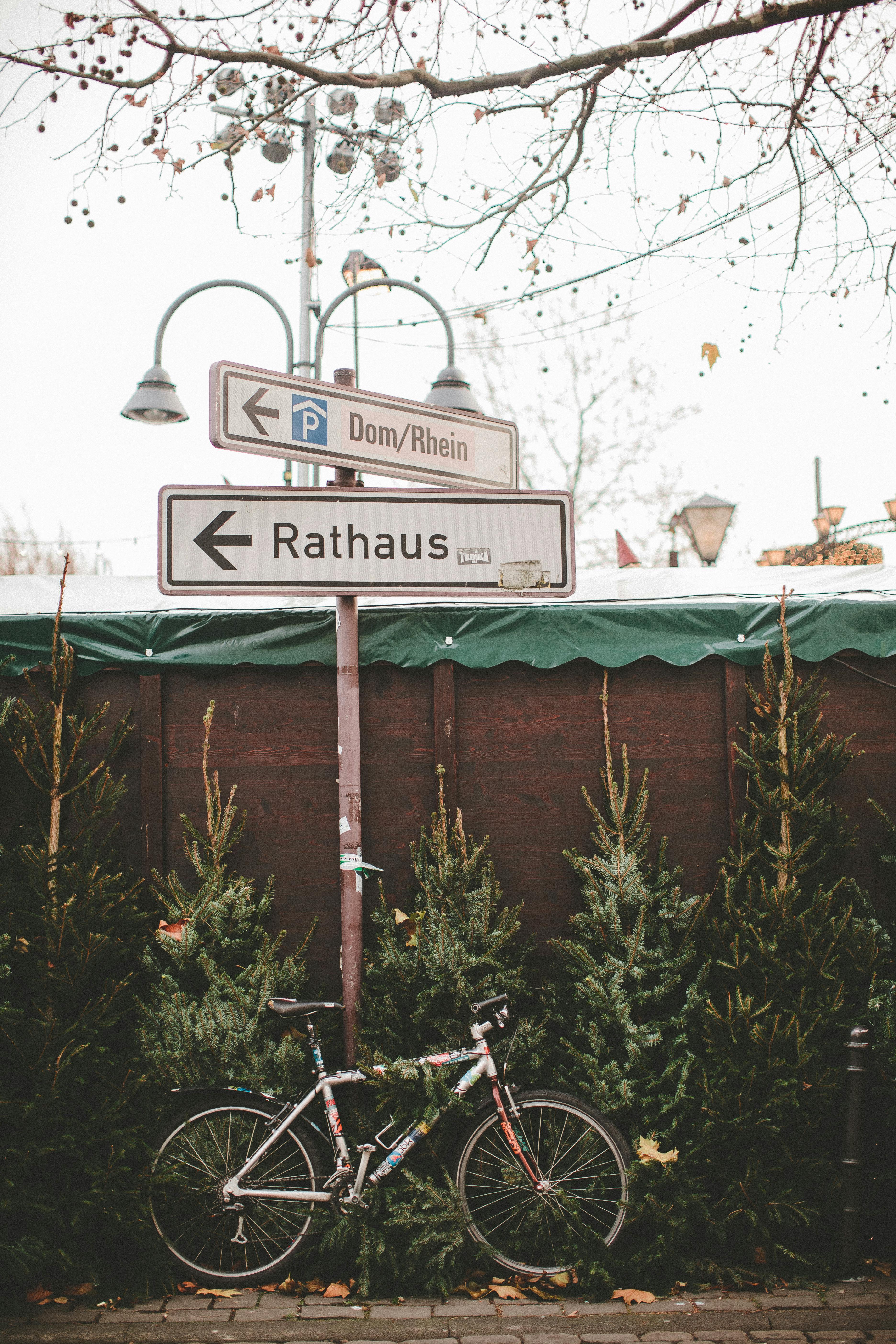 German Signs Photos, Download The BEST Free German Signs Stock Photos ...