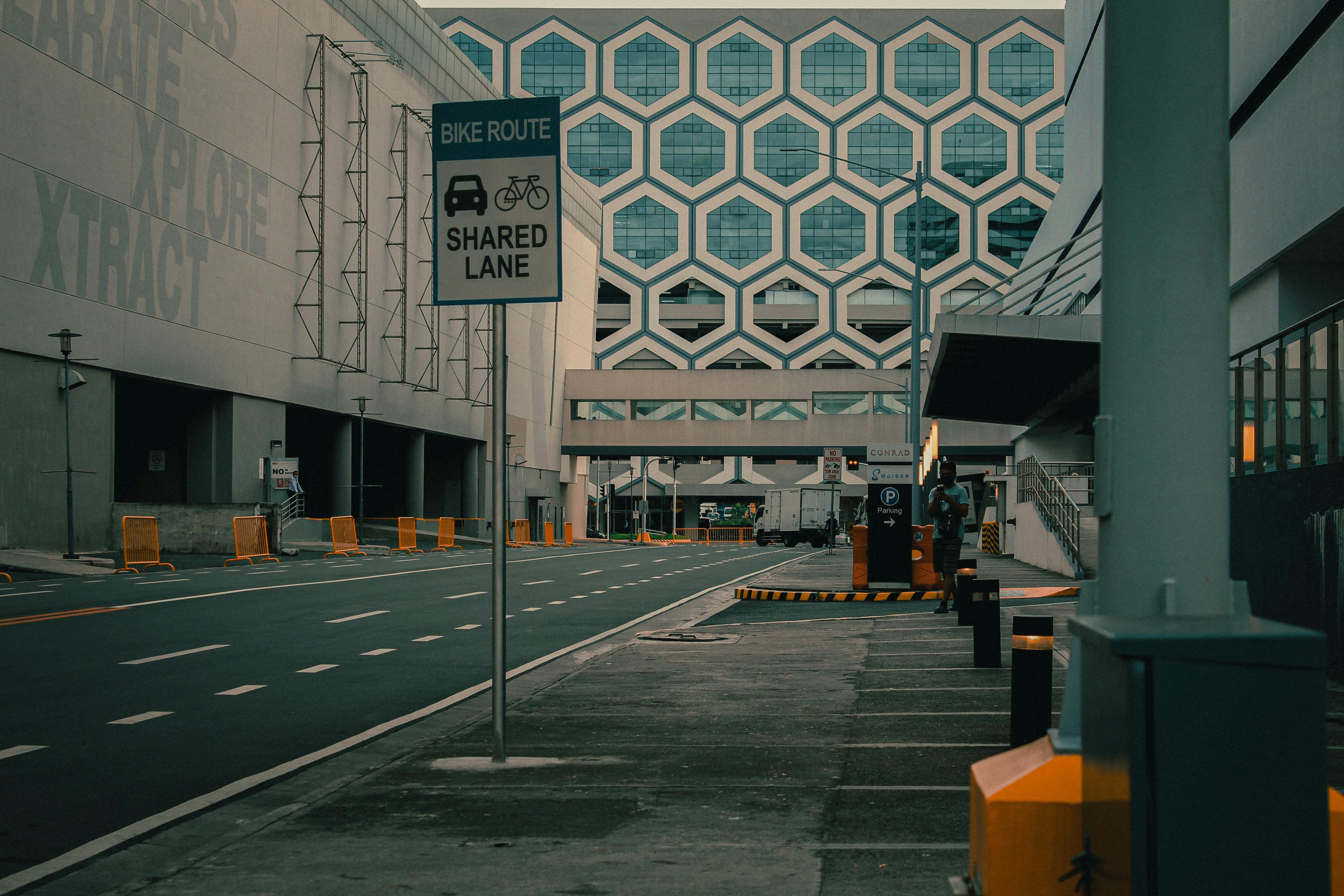 Signages on Buildings · Free Stock Photo