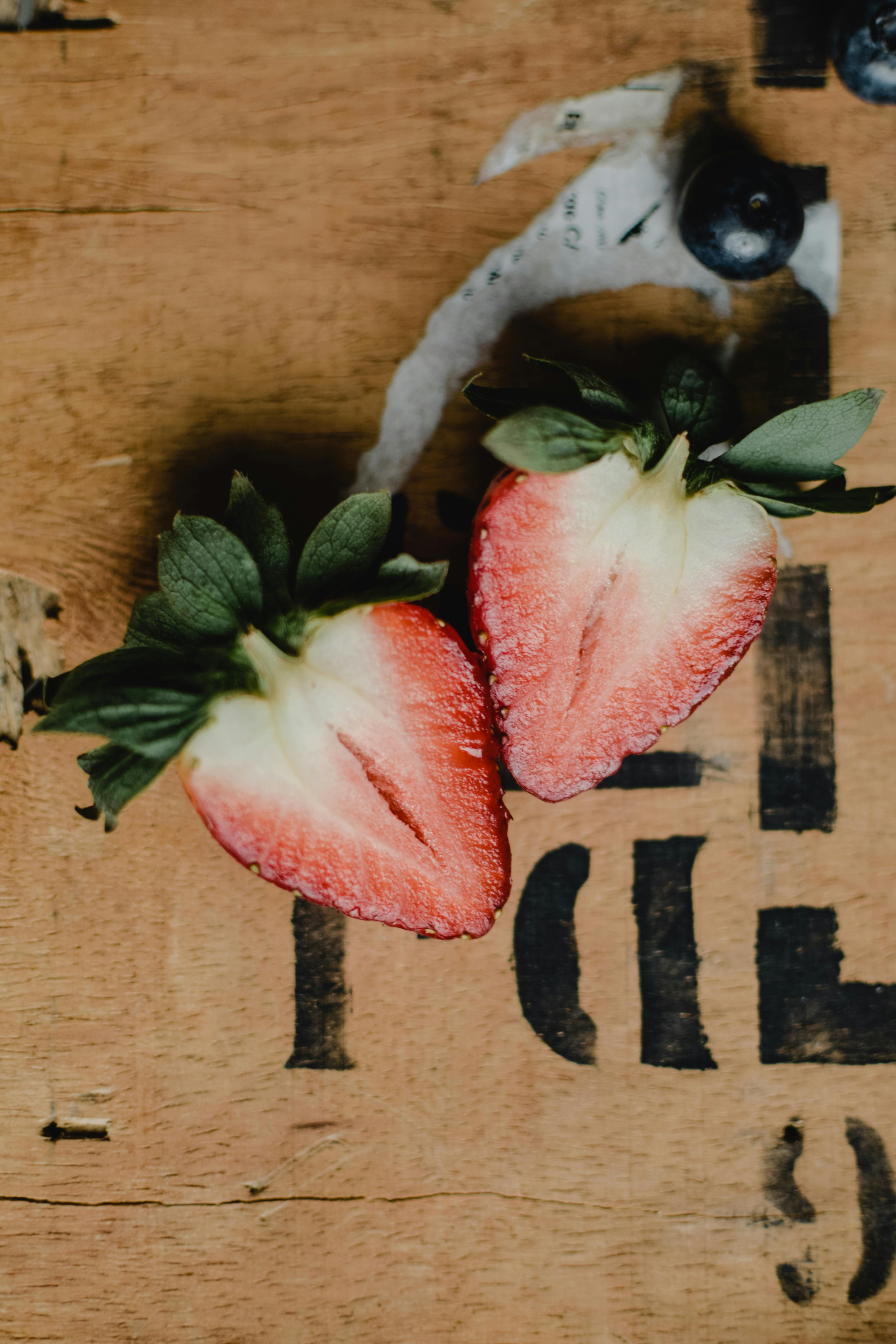 3,000+ Best Strawberries Photos · 100% Free Download · Pexels Stock Photos
