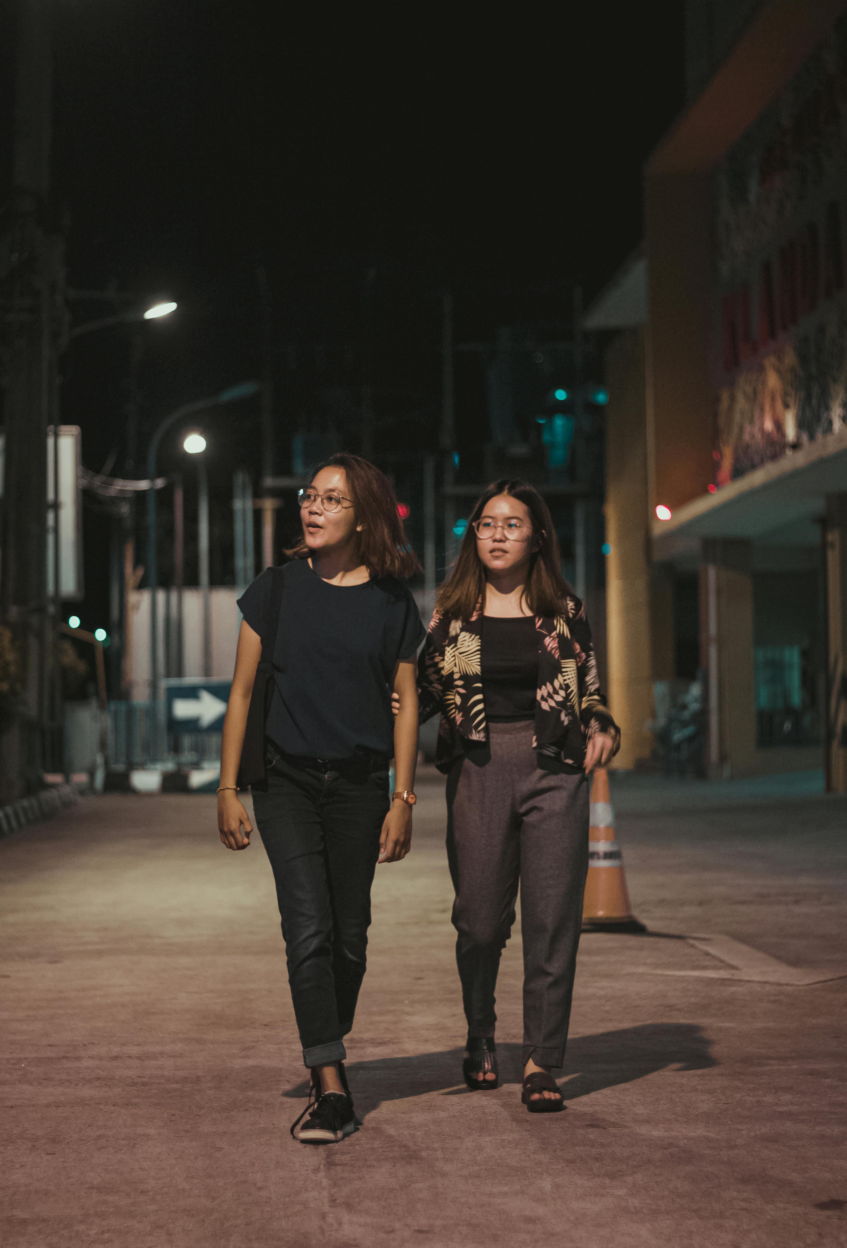 Arm In Arm Photos, Download The BEST Free Arm In Arm Stock Photos & HD ...