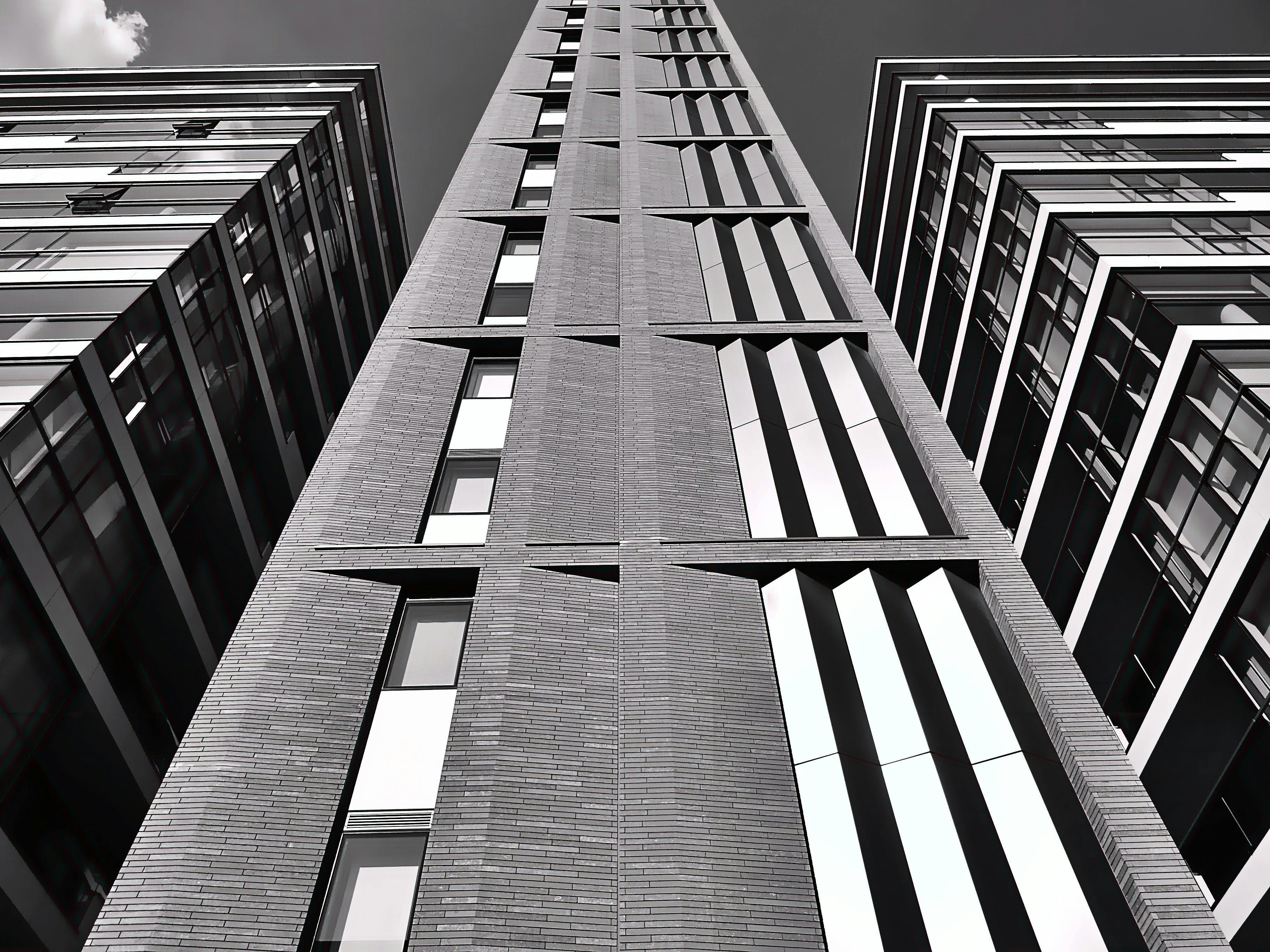 Grayscale Photo of Building · Free Stock Photo