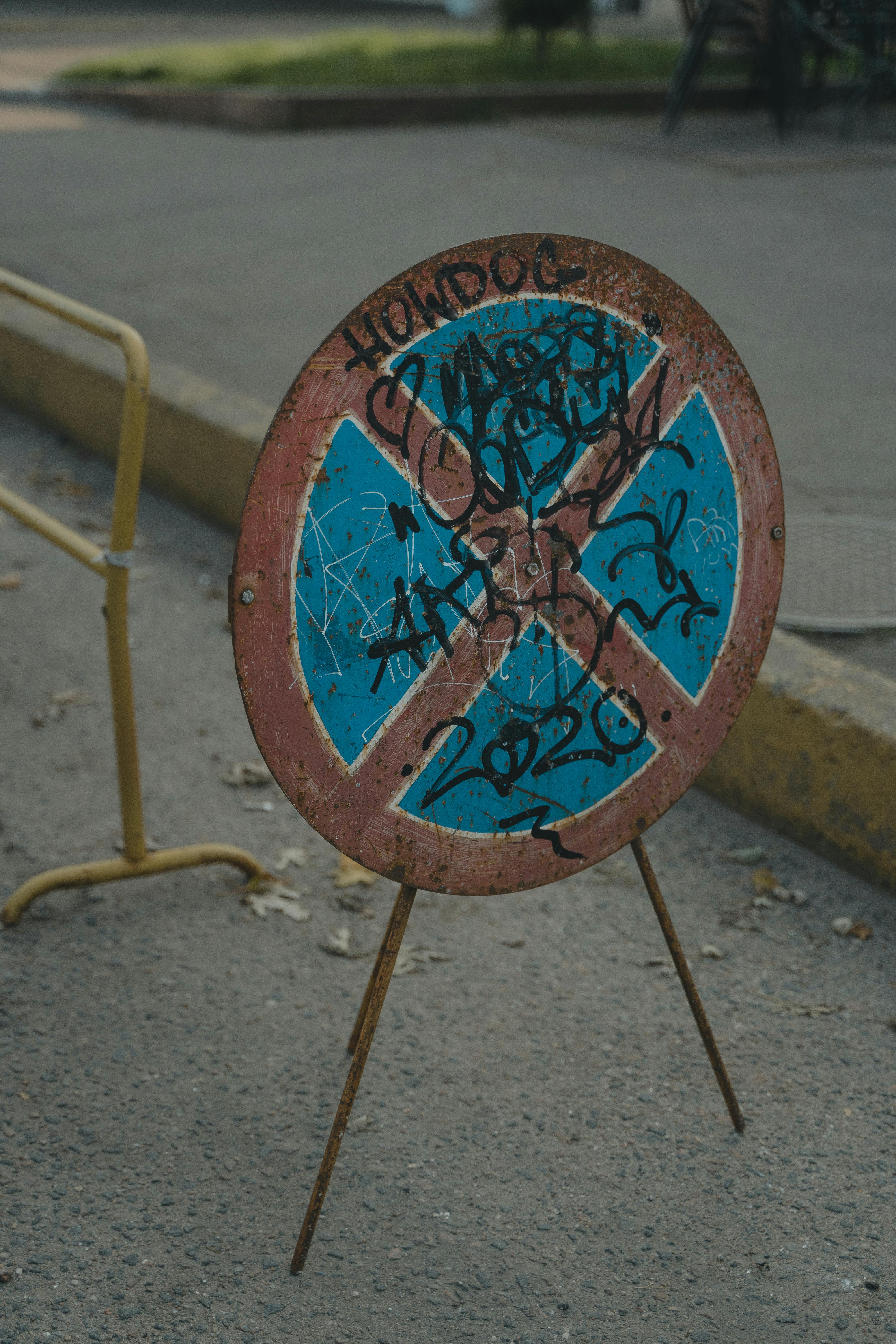 Rusty Street Signs Photos, Download The BEST Free Rusty Street Signs ...