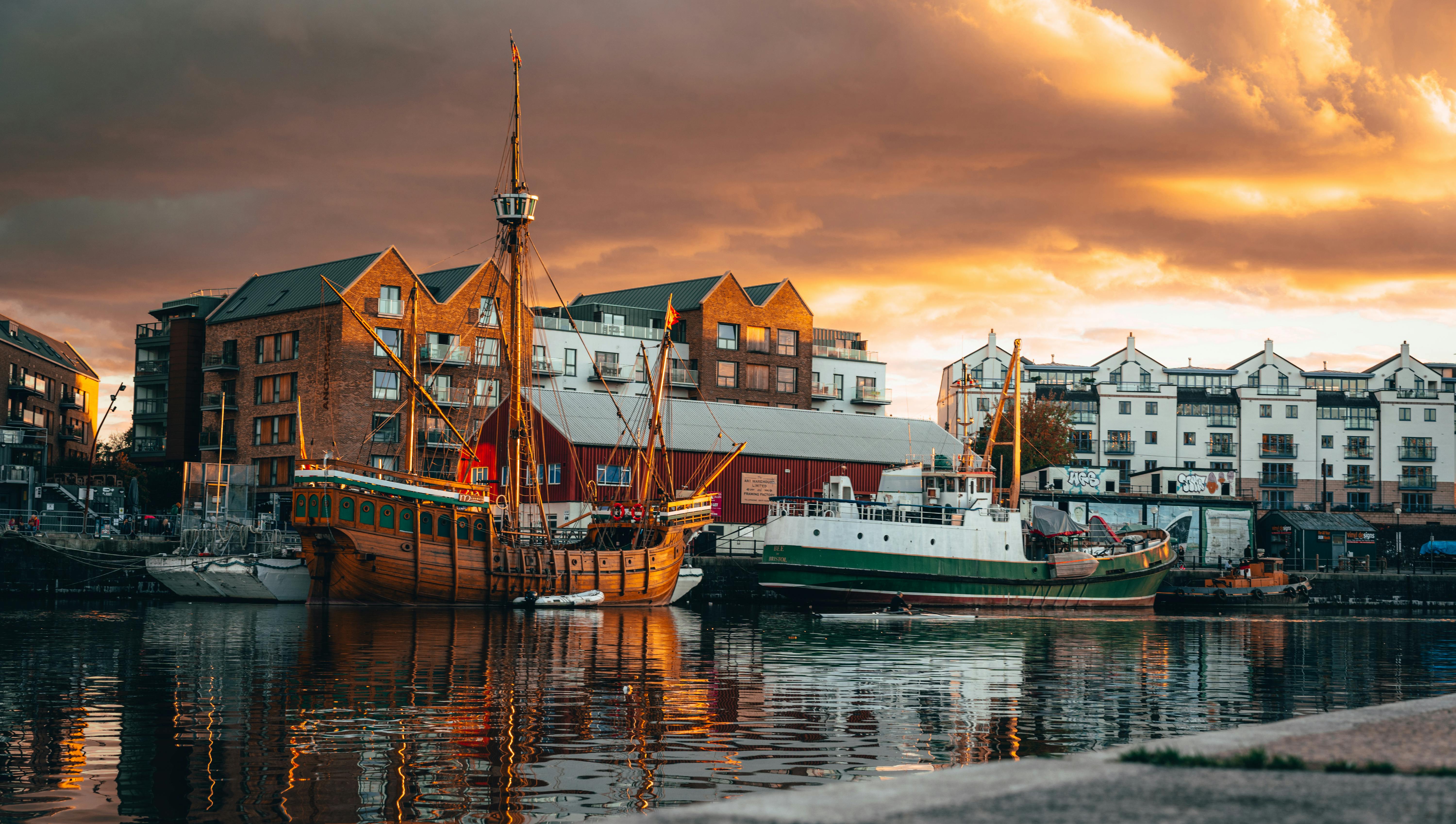 Timber Hull Photos, Download The BEST Free Timber Hull Stock Photos ...