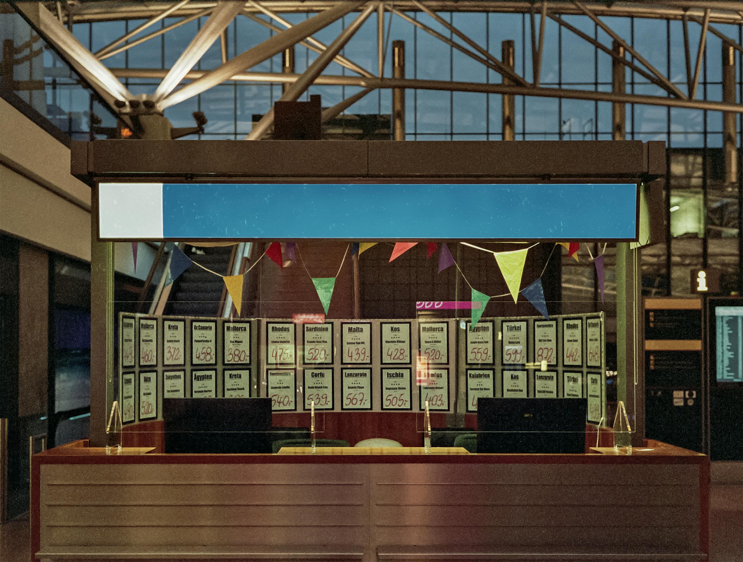 Delayed Flight Photos, Download The BEST Free Delayed Flight Stock ...