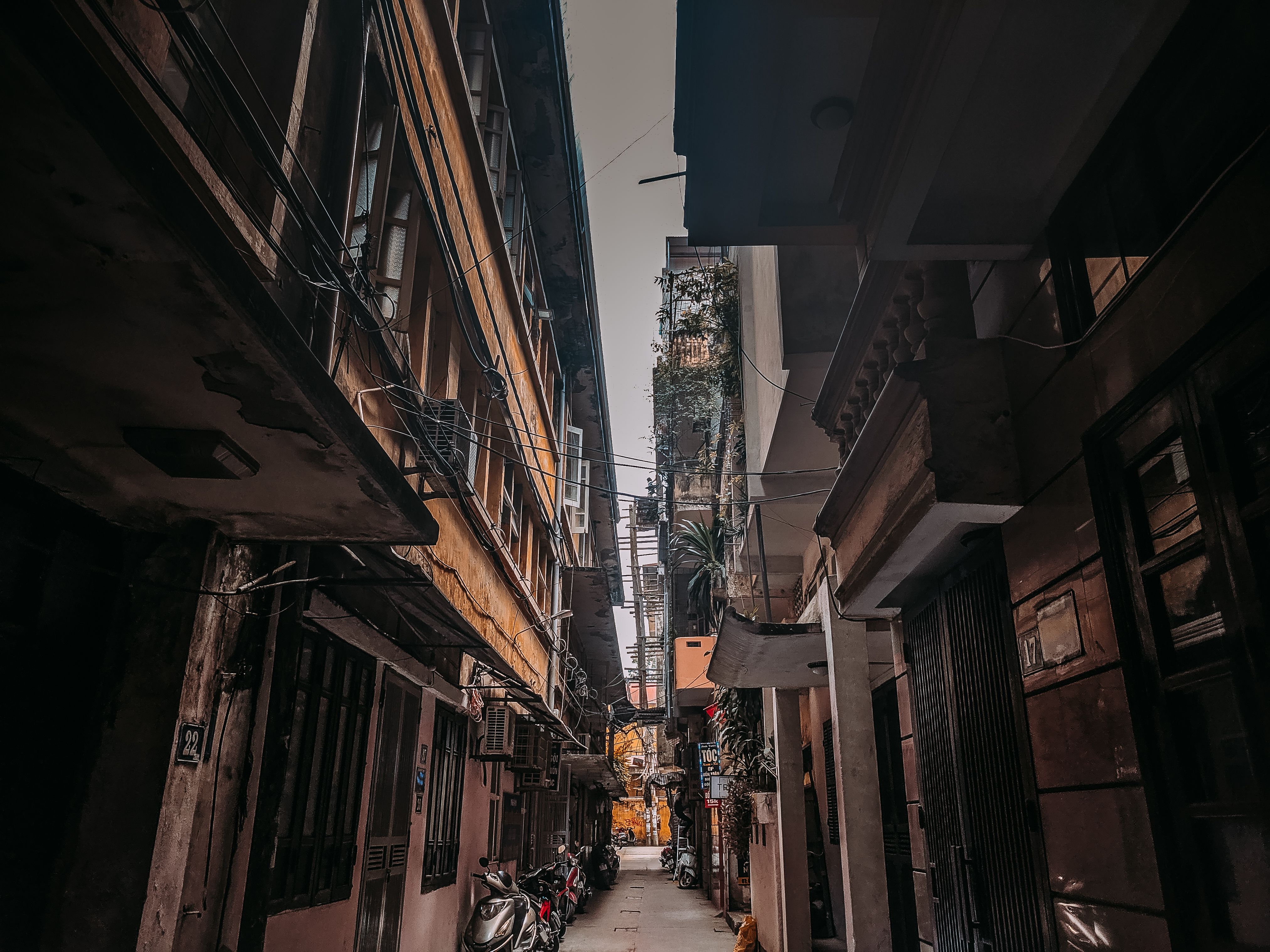 Narrow Street Between Buildings · Free Stock Photo