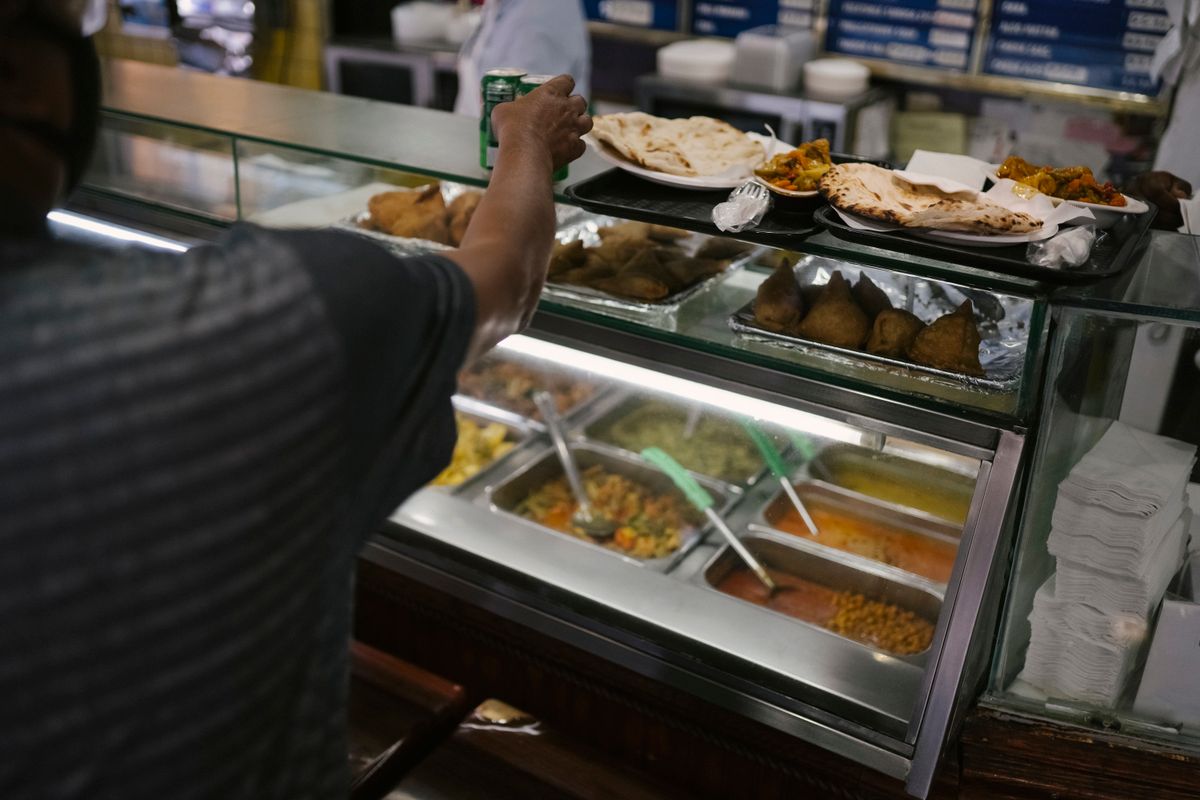 Samosa Photos, Download The BEST Free Samosa Stock Photos & HD Images