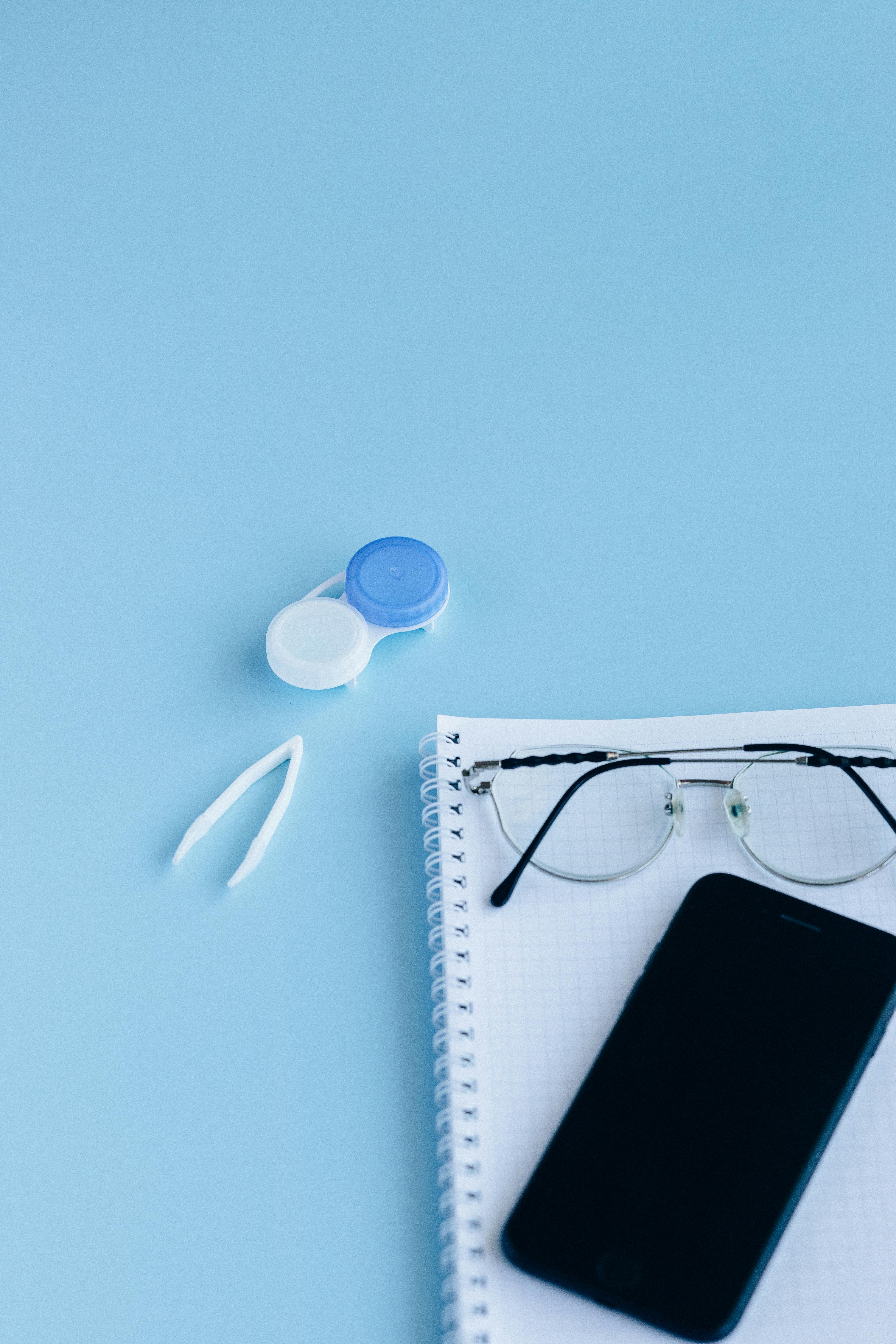 600+ Best Contact Lenses Photos · 100% Free Download · Pexels Stock Photos