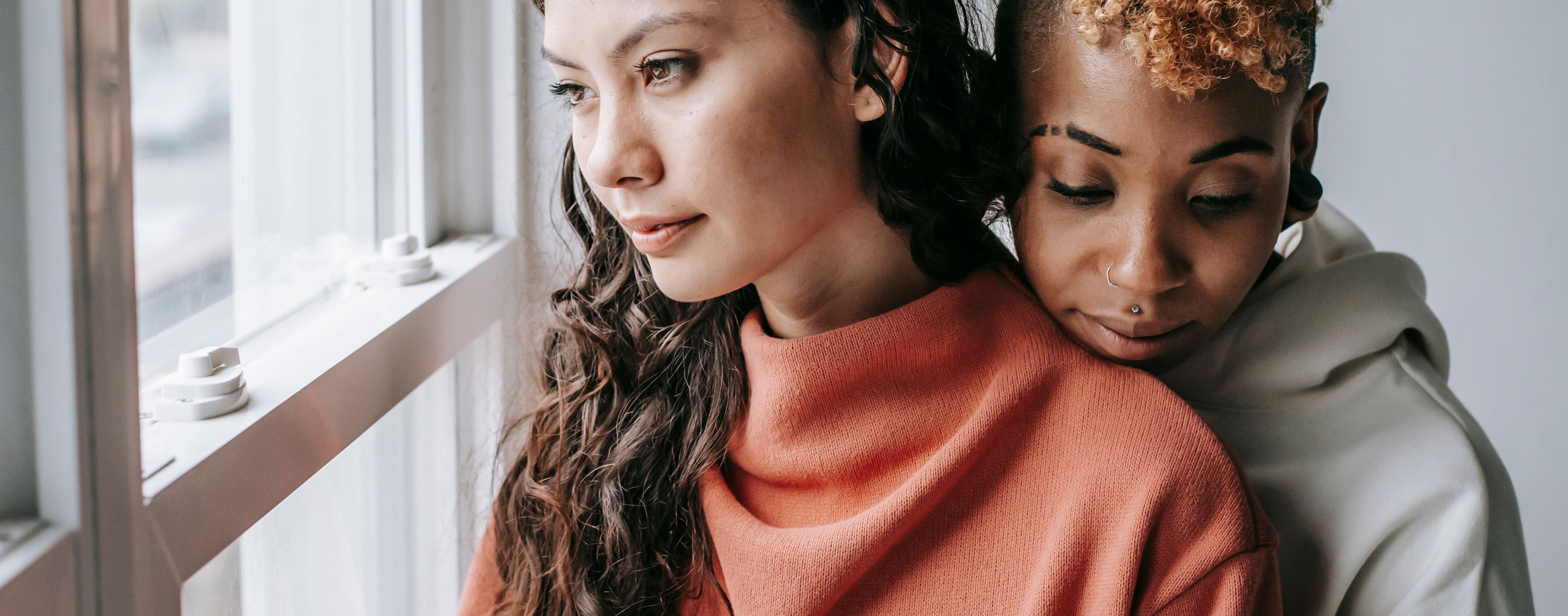 Romantic women caressing in nature · Free Stock Photo