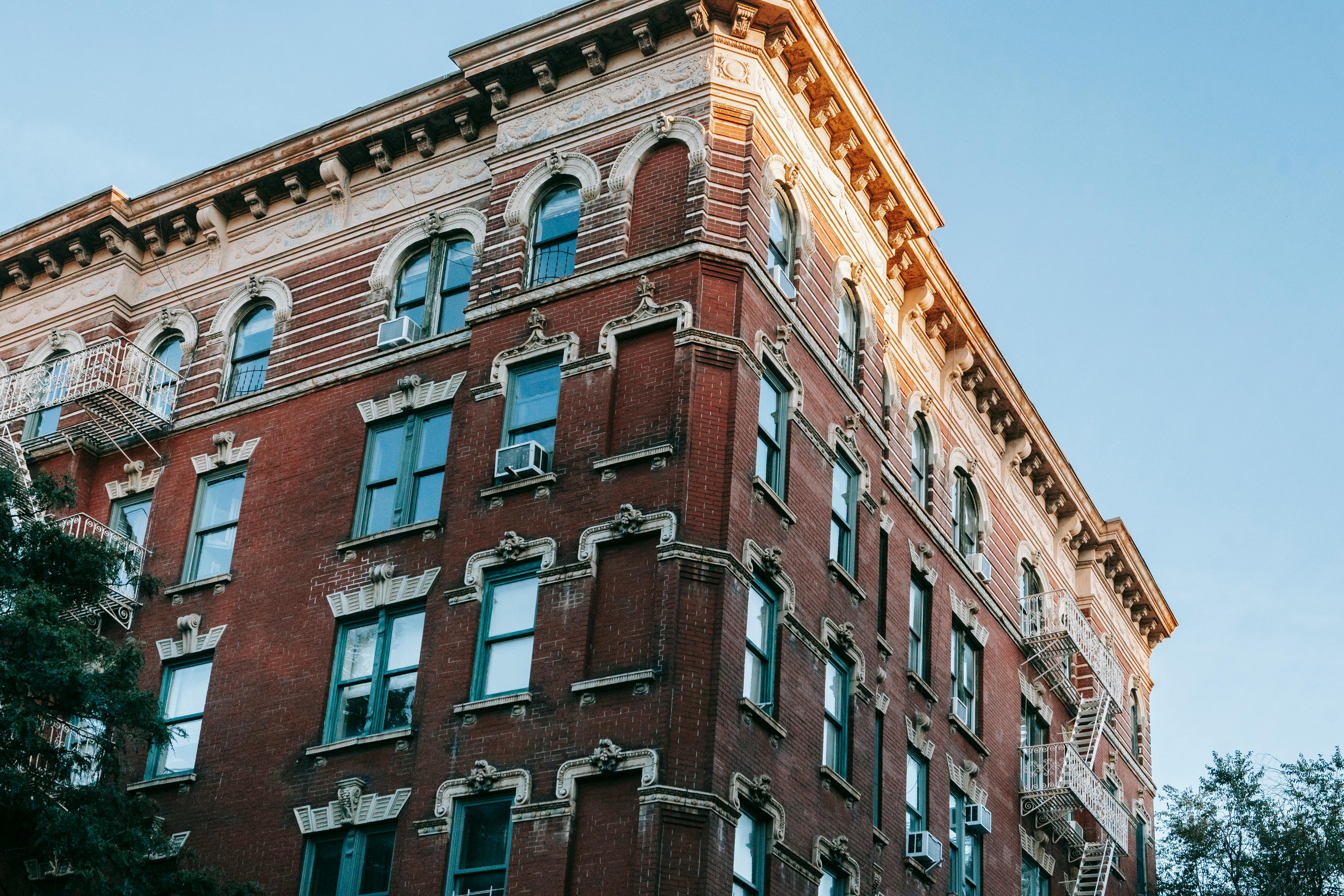 Low Angle Shot of Apartments · Free Stock Photo
