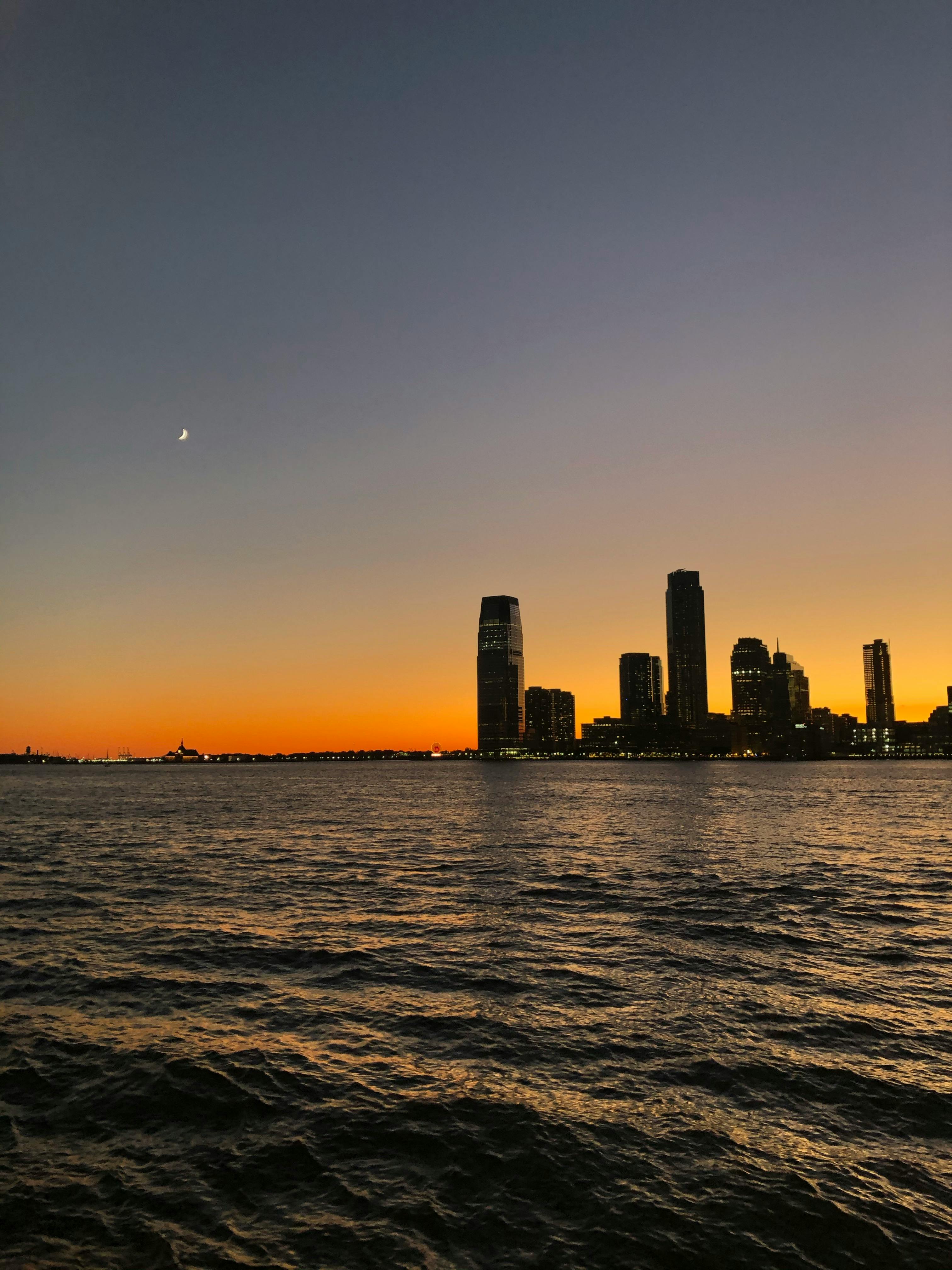 A City Skyline at Dusk · Free Stock Photo