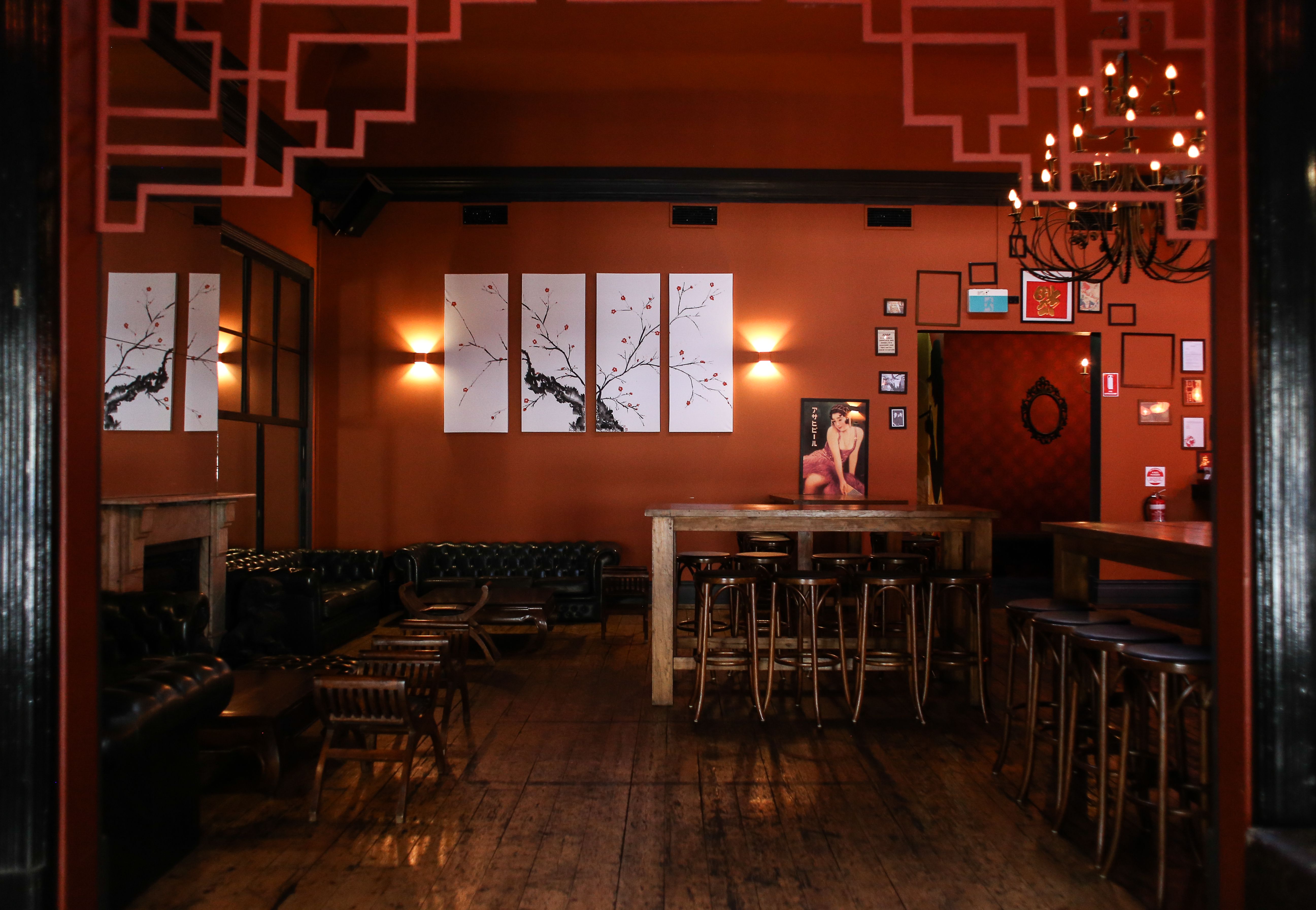 Empty Seats of a Restaurant · Free Stock Photo