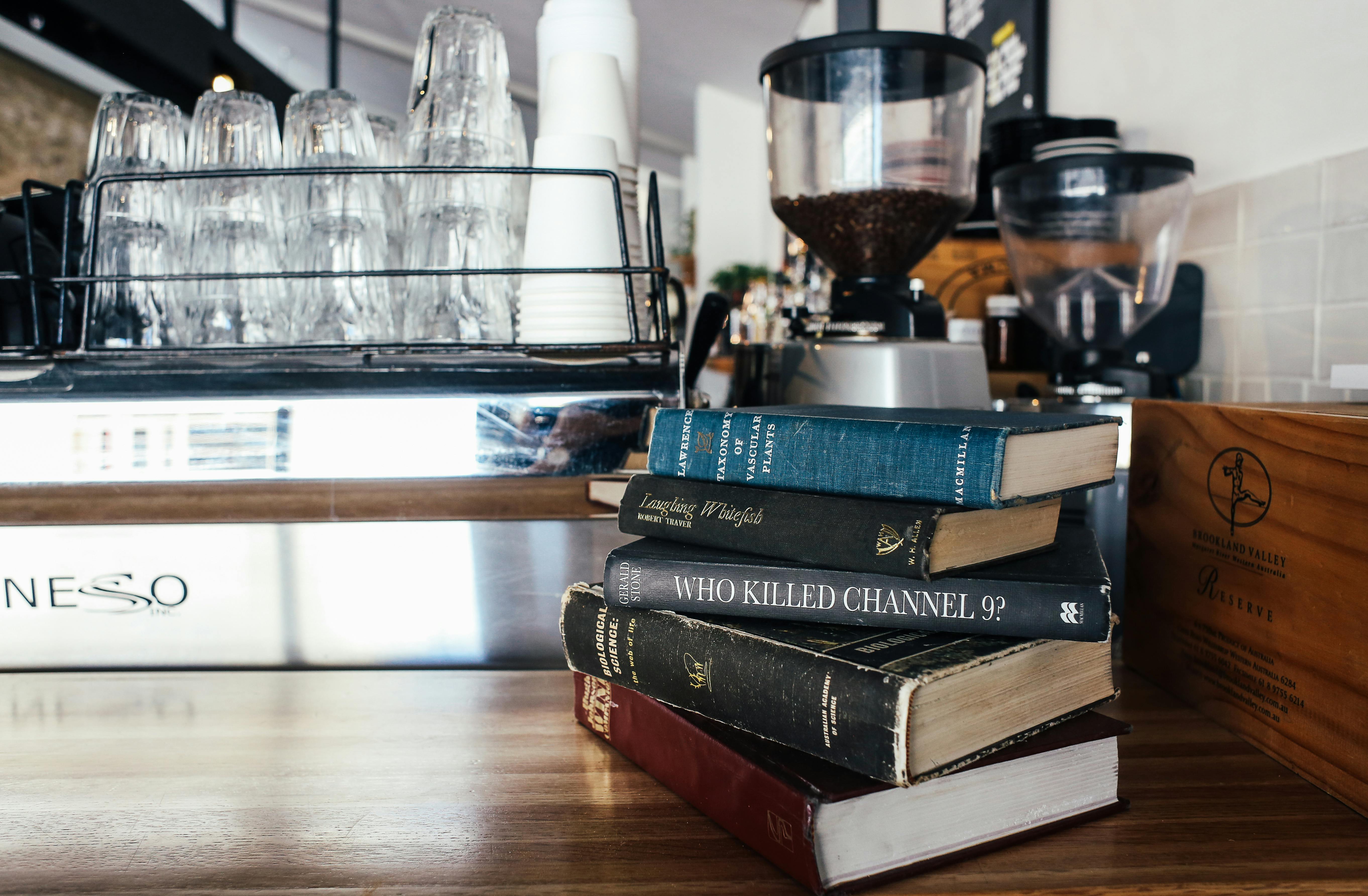 Books in Cafe · Free Stock Photo
