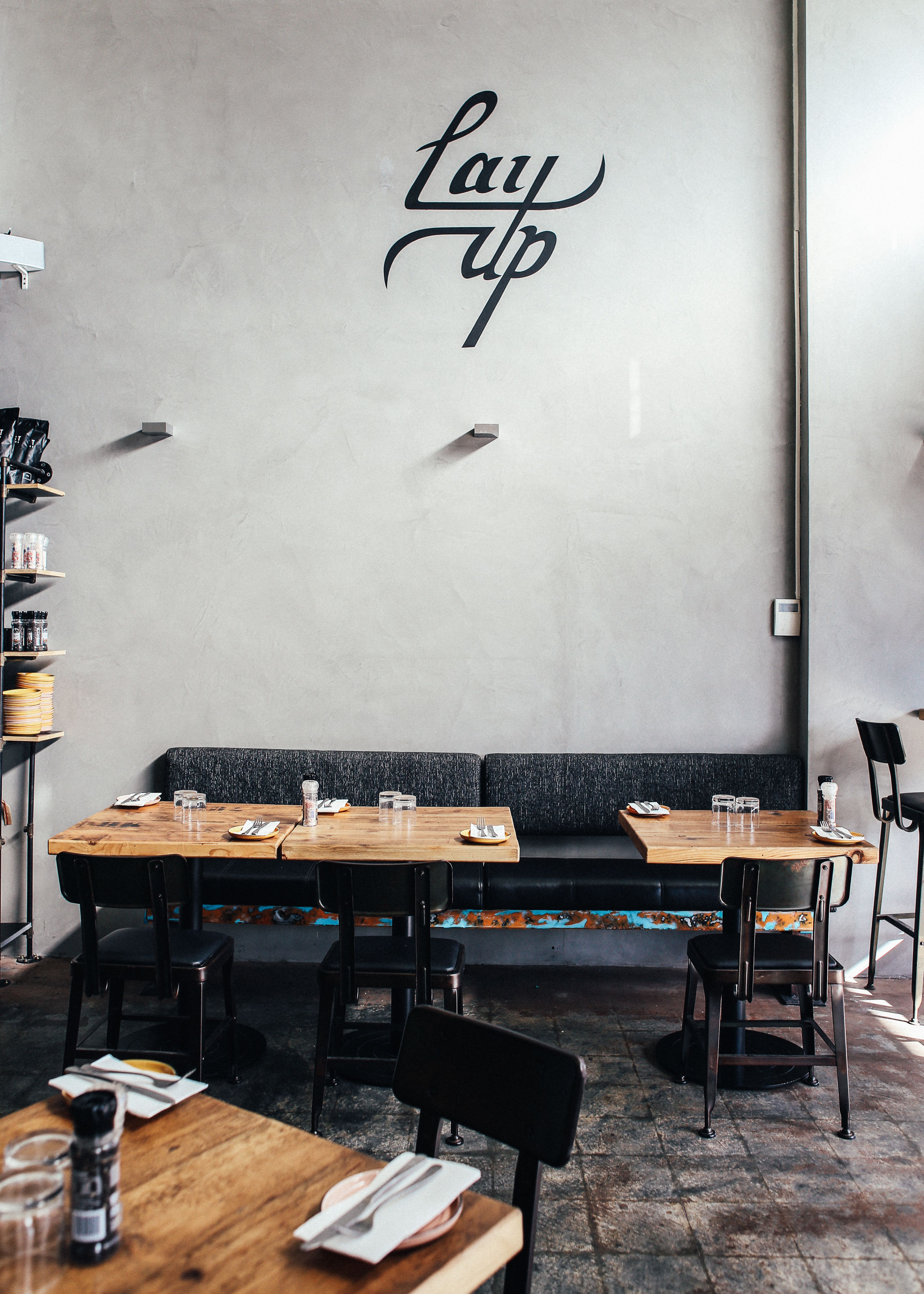 Empty Seats at a Restaurant · Free Stock Photo