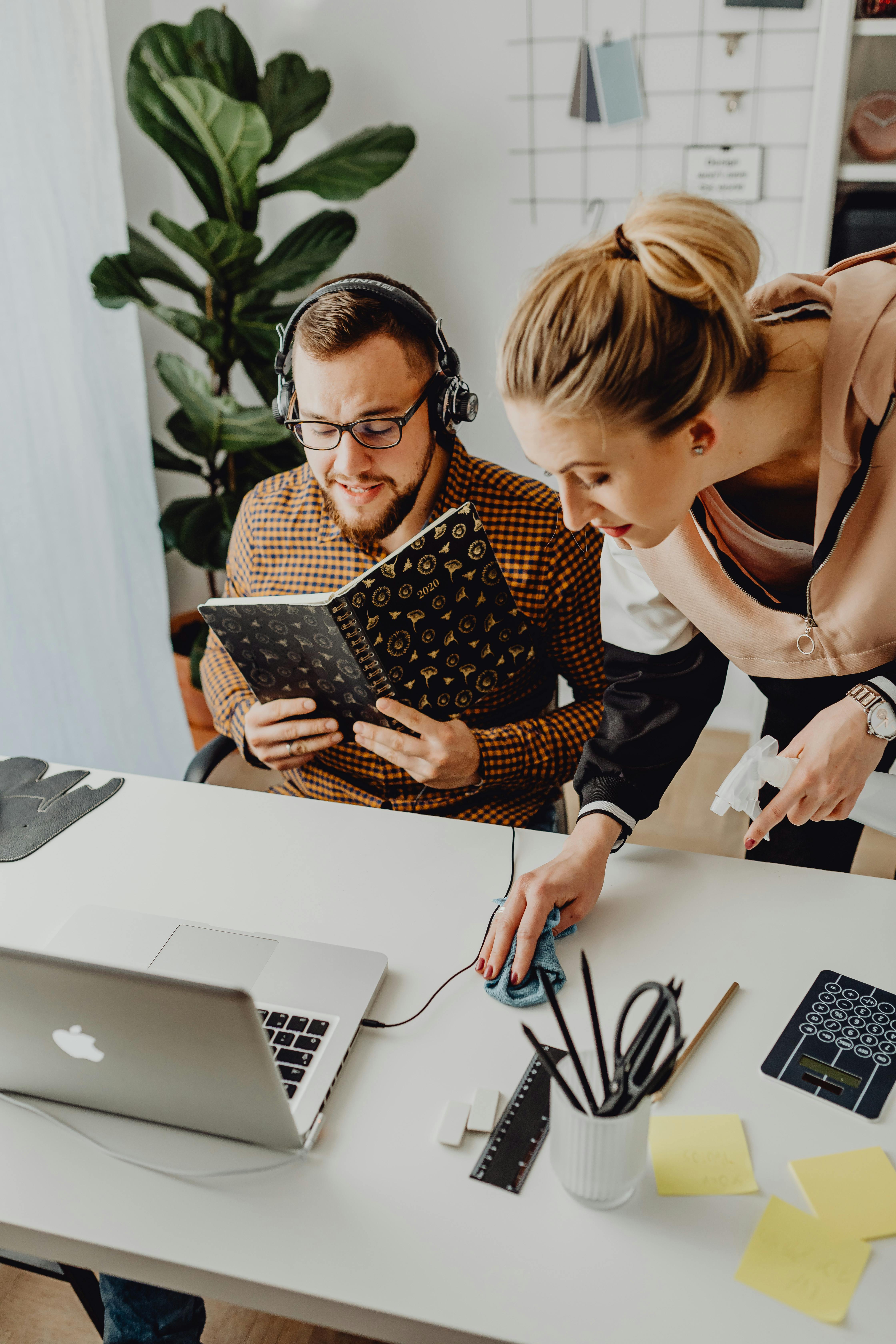 Office Cleaning Photos, Download The BEST Free Office Cleaning Stock ...