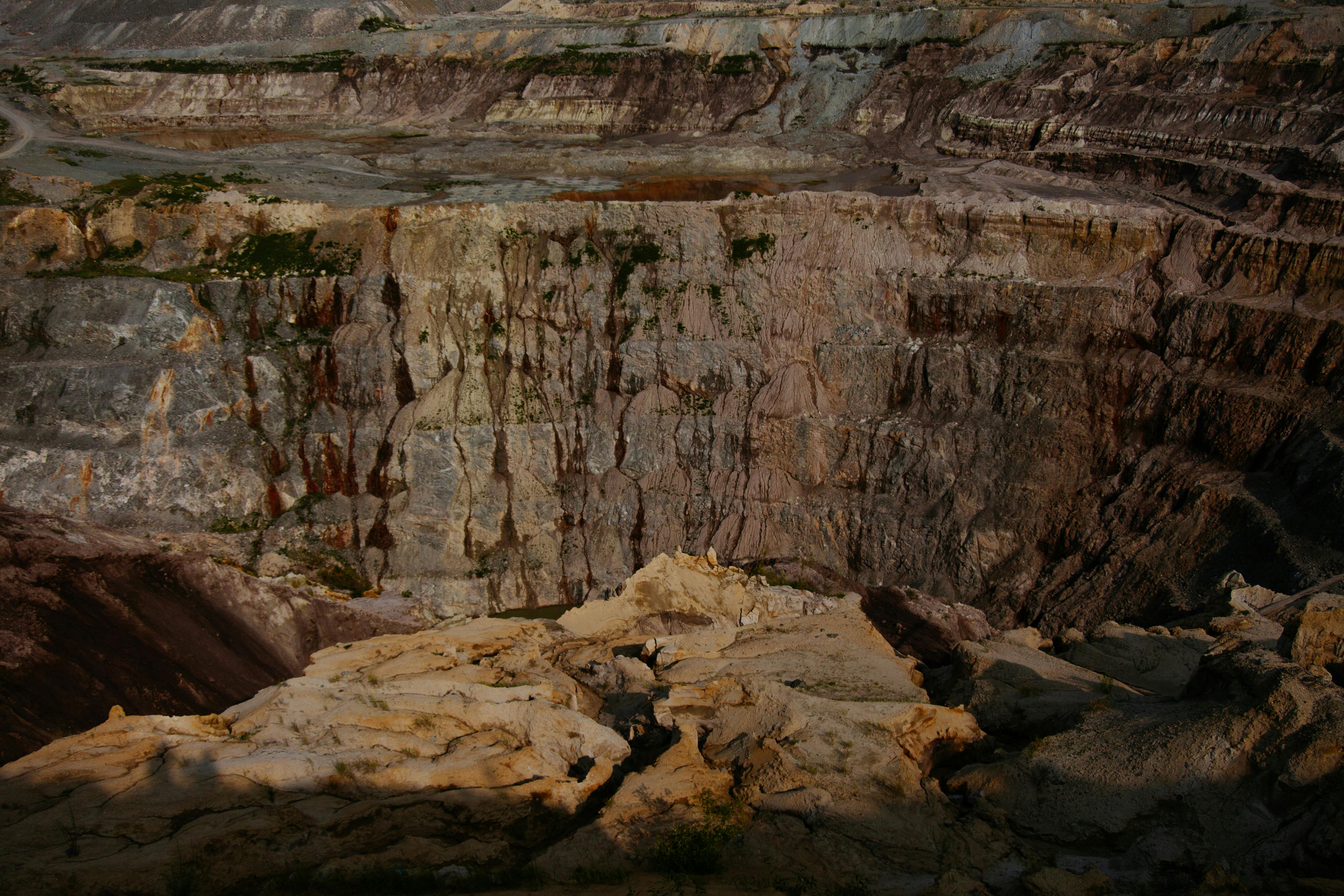 600+ Best Mine Photos · 100% Free Download · Pexels Stock Photos