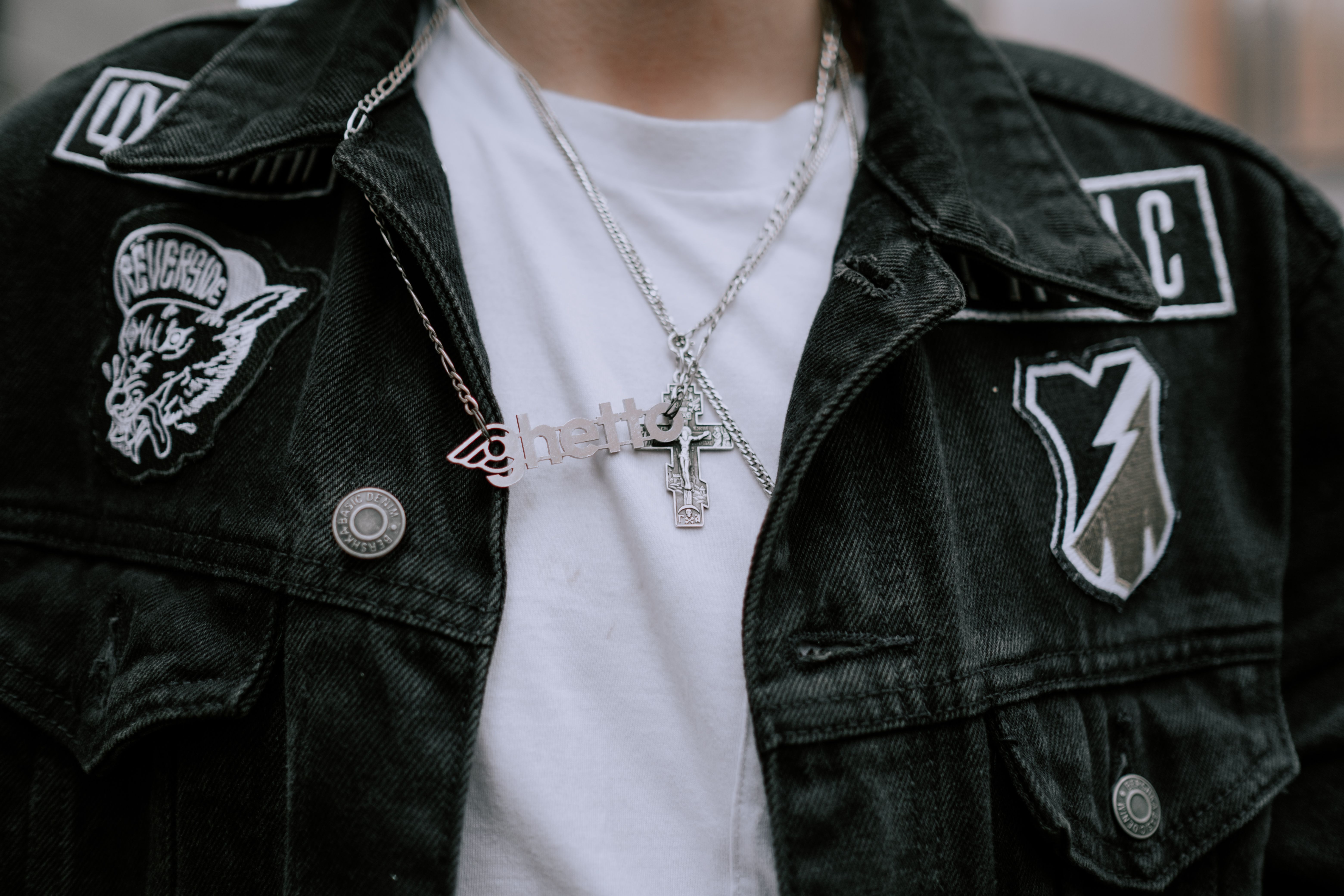 Cross Necklace Photos, Download The BEST Free Cross Necklace Stock ...