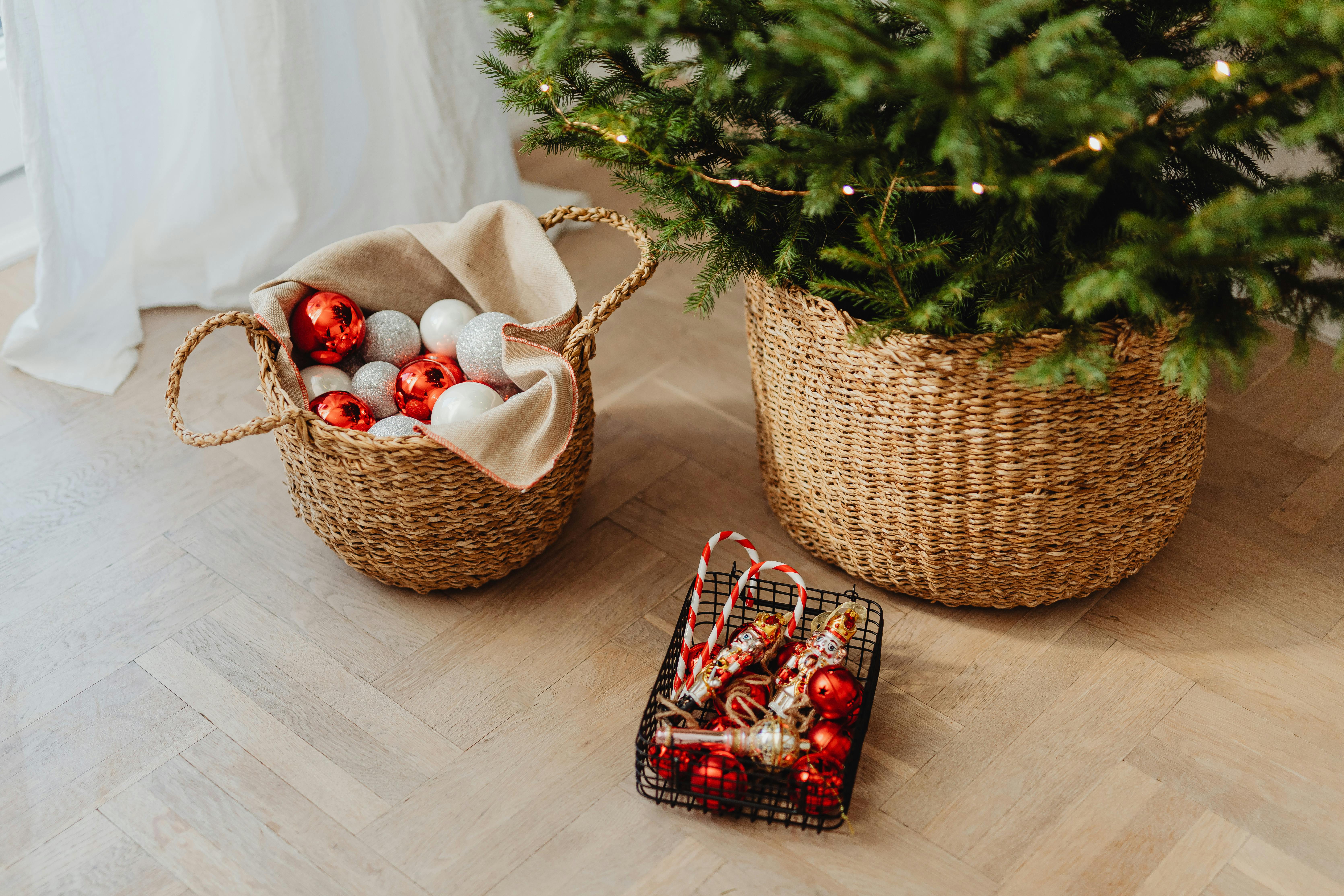 Christmas Hampers Baskets Photos, Download The BEST Free Christmas ...