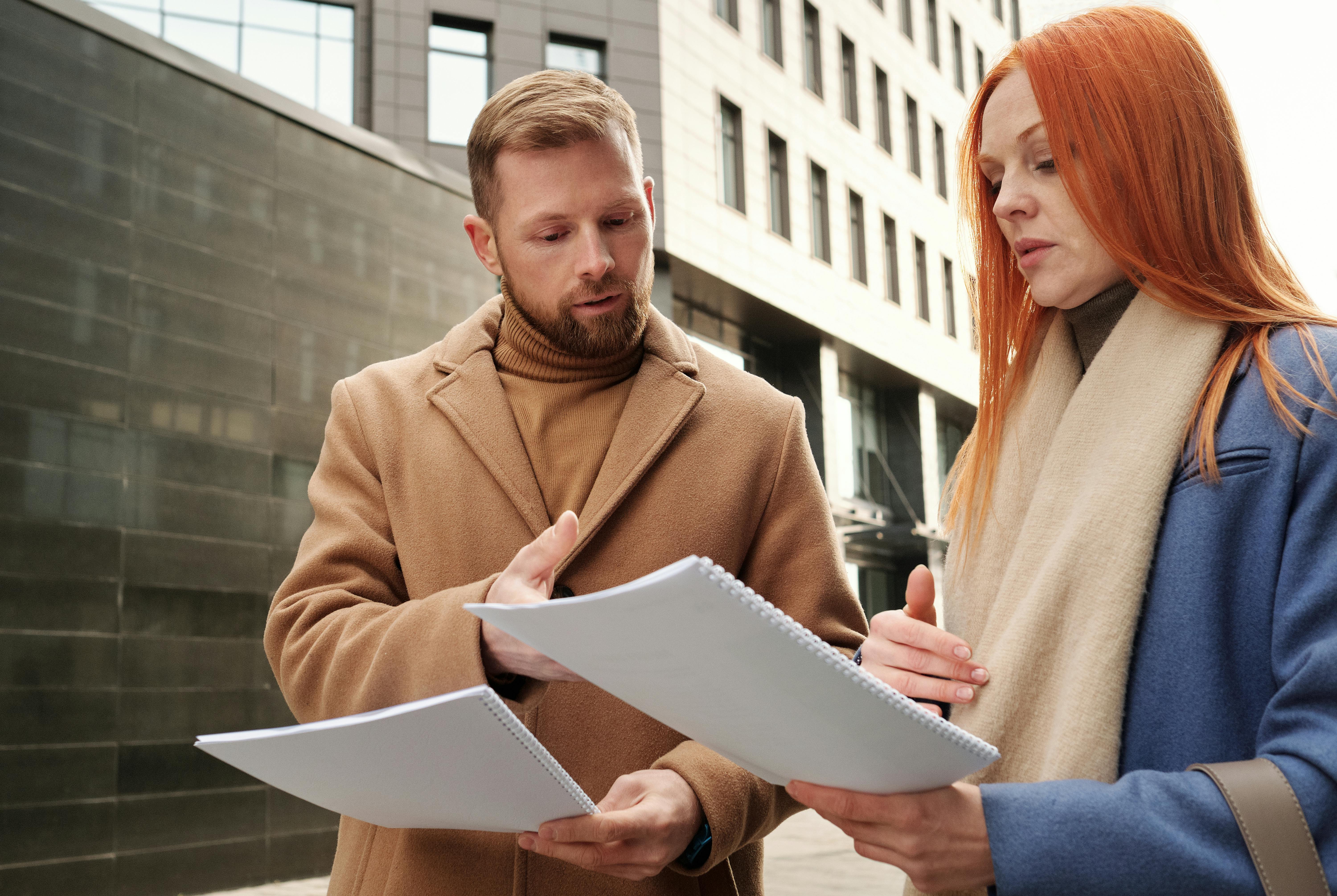 Man and Woman Having a Conversation · Free Stock Photo